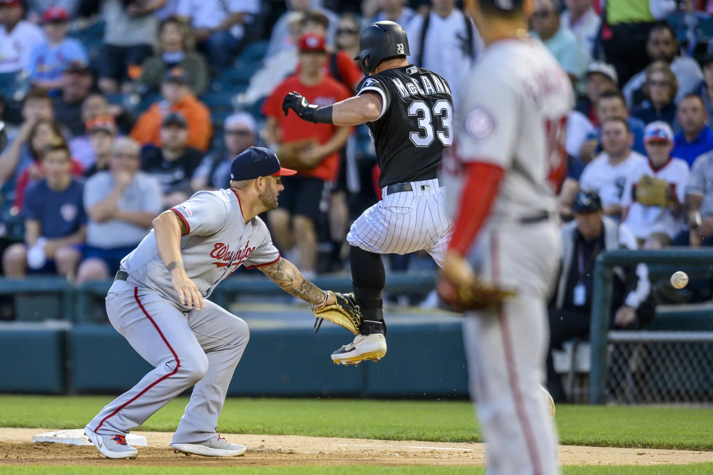 Washington Nationals’ Matt Adams avoids IL stint for now...