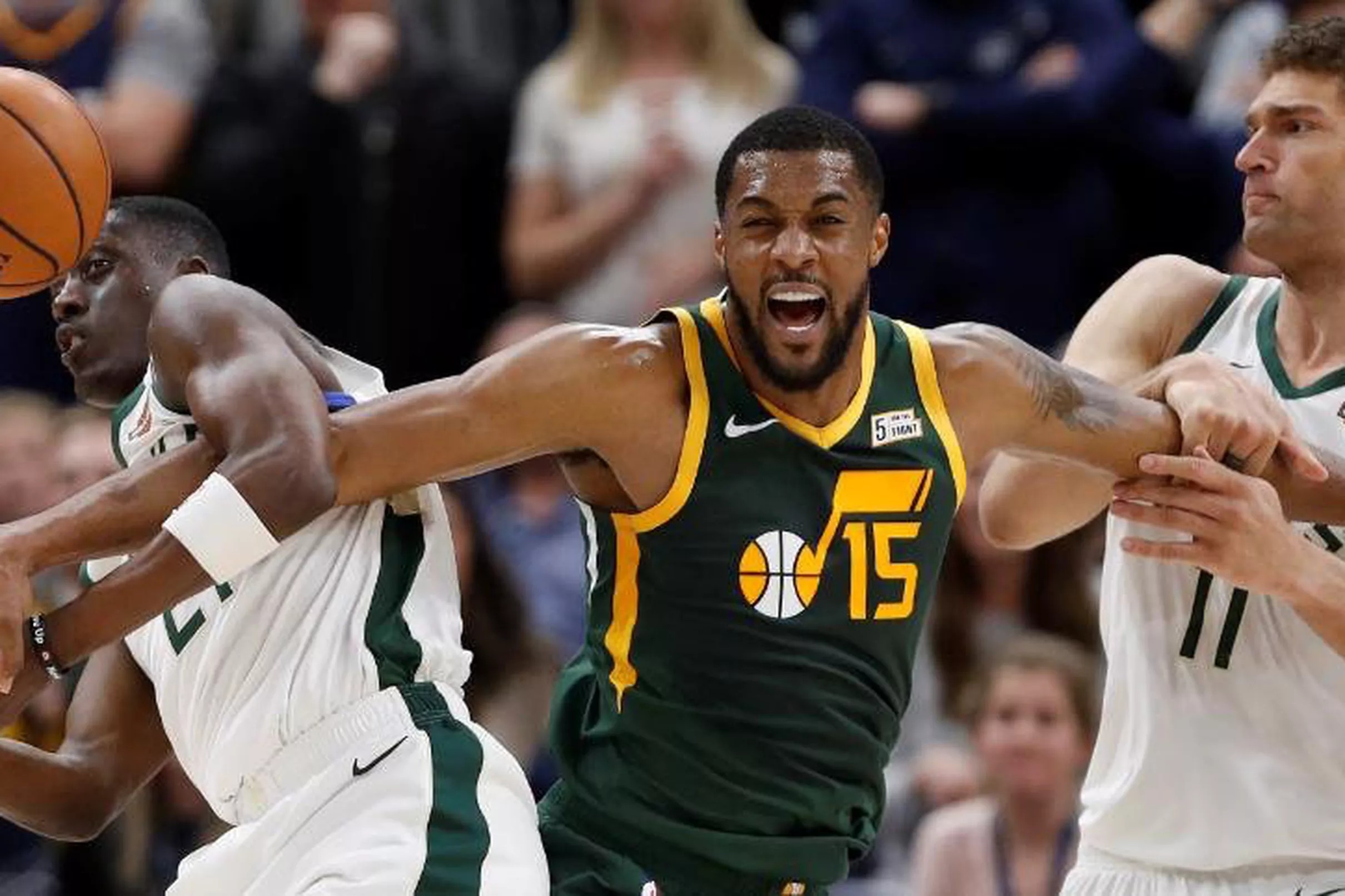 How will the Houston Rockets bench handle a resurgent Derrick Favors?