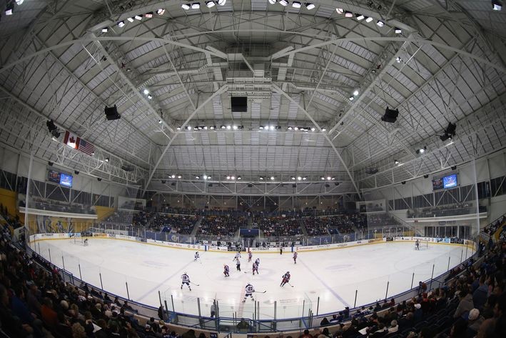 Maple Leaf Gardens: Last of Original Six arenas