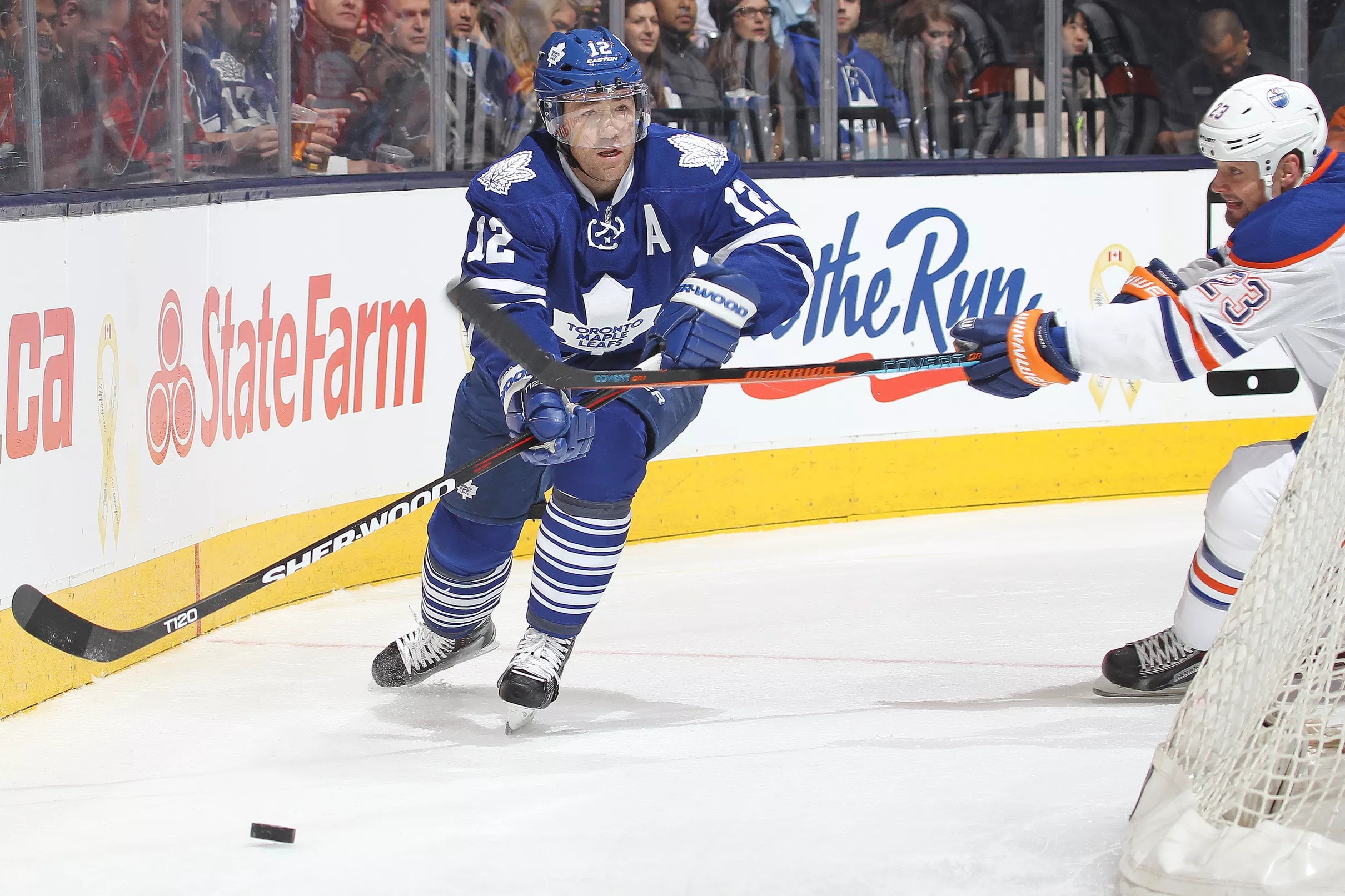 Toronto Maple Leafs hire Stephane Robidas, Jack Han for player development