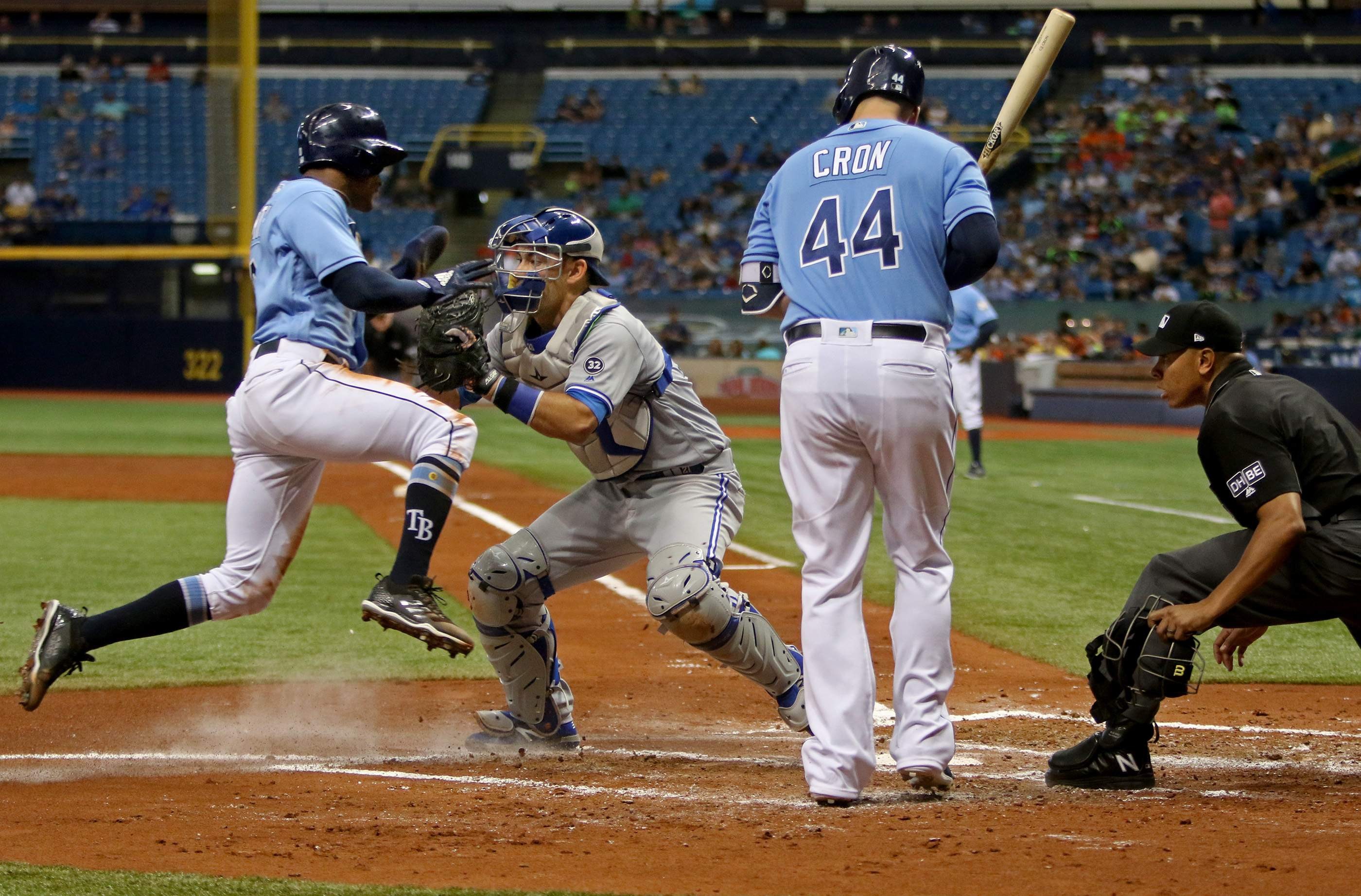 Rays lose to Blue Jays, 2-1, on Alex Colome wild pitch