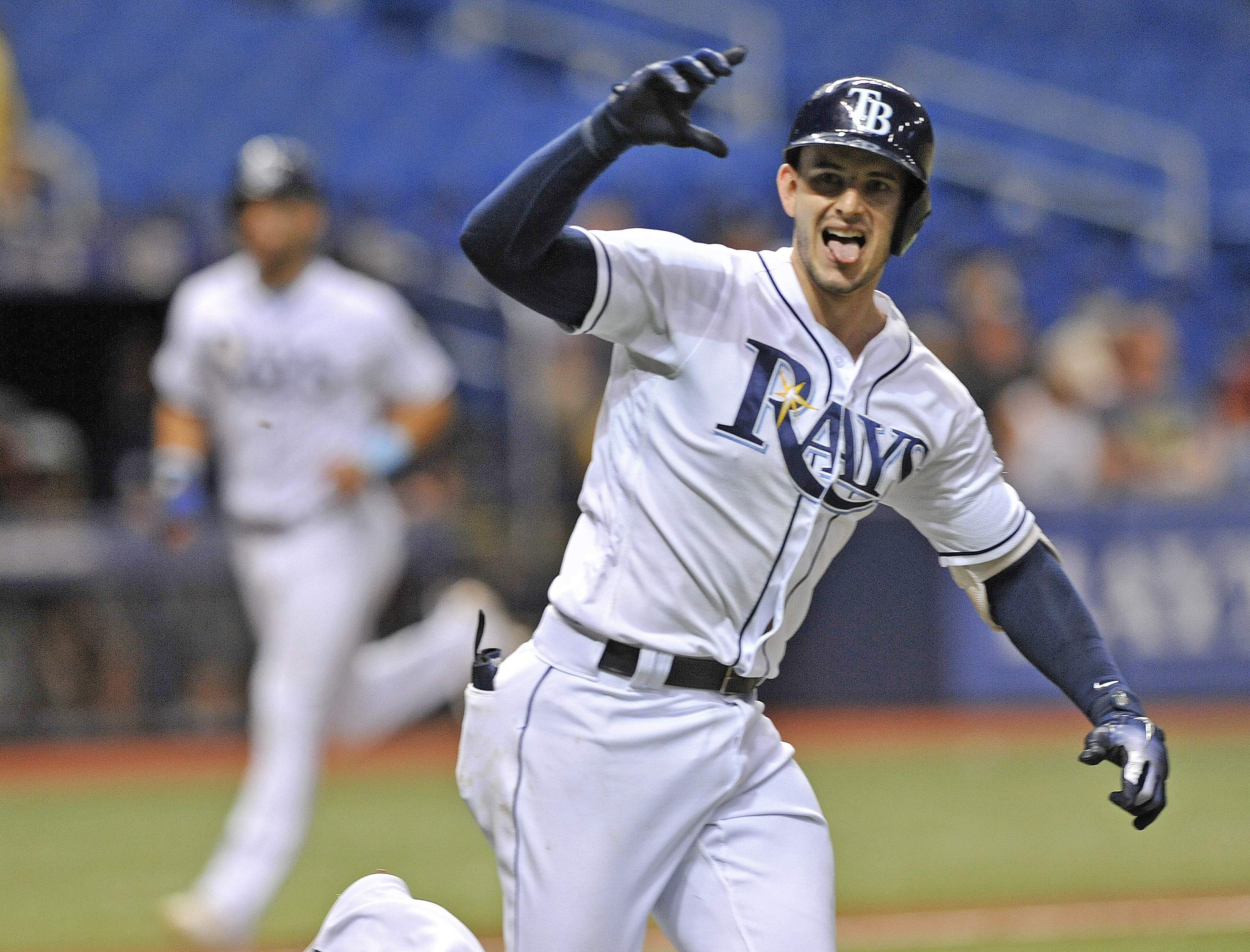 Daniel Robertson hits pinch-hit walkoff grand slam to lift Rays over ...