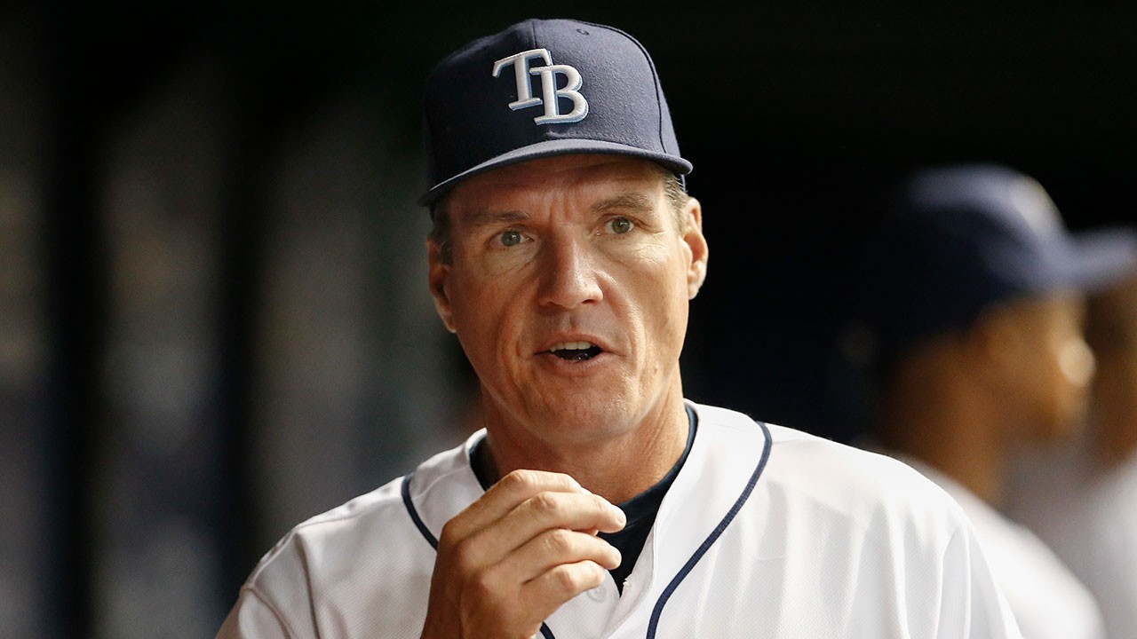 Hickey won't return as pitching coach in 2018