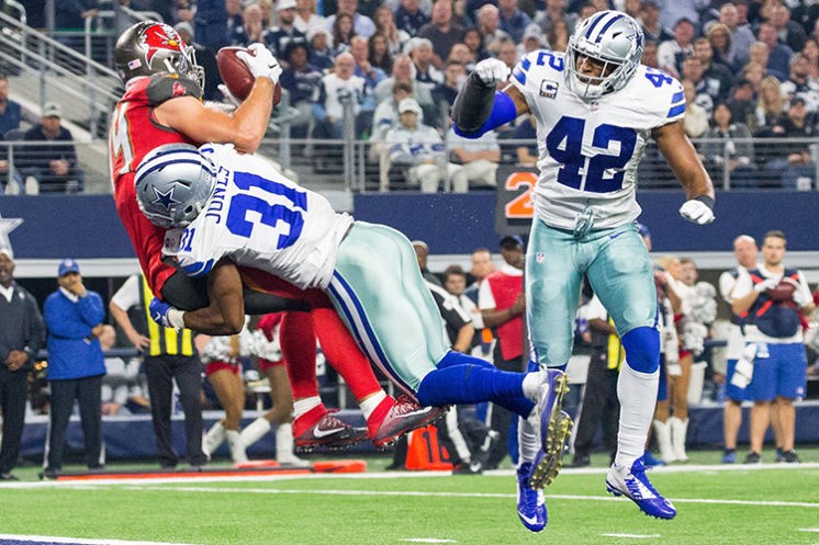 Buccaneers TE Cameron Brate is a Pro Football Focus "secret superstar"