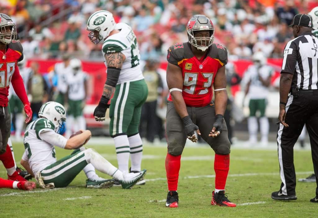 Bucs defense thrived by setting up third-and-long