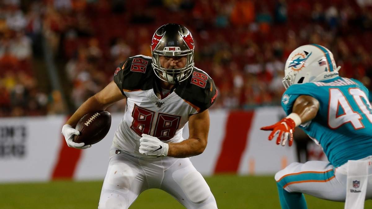 Bucs tight end Tanner Hudson trying to show he’s worth a final roster spot