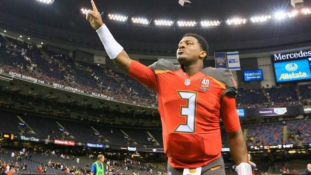 Bucs DE Howard Jones makes splash in first game