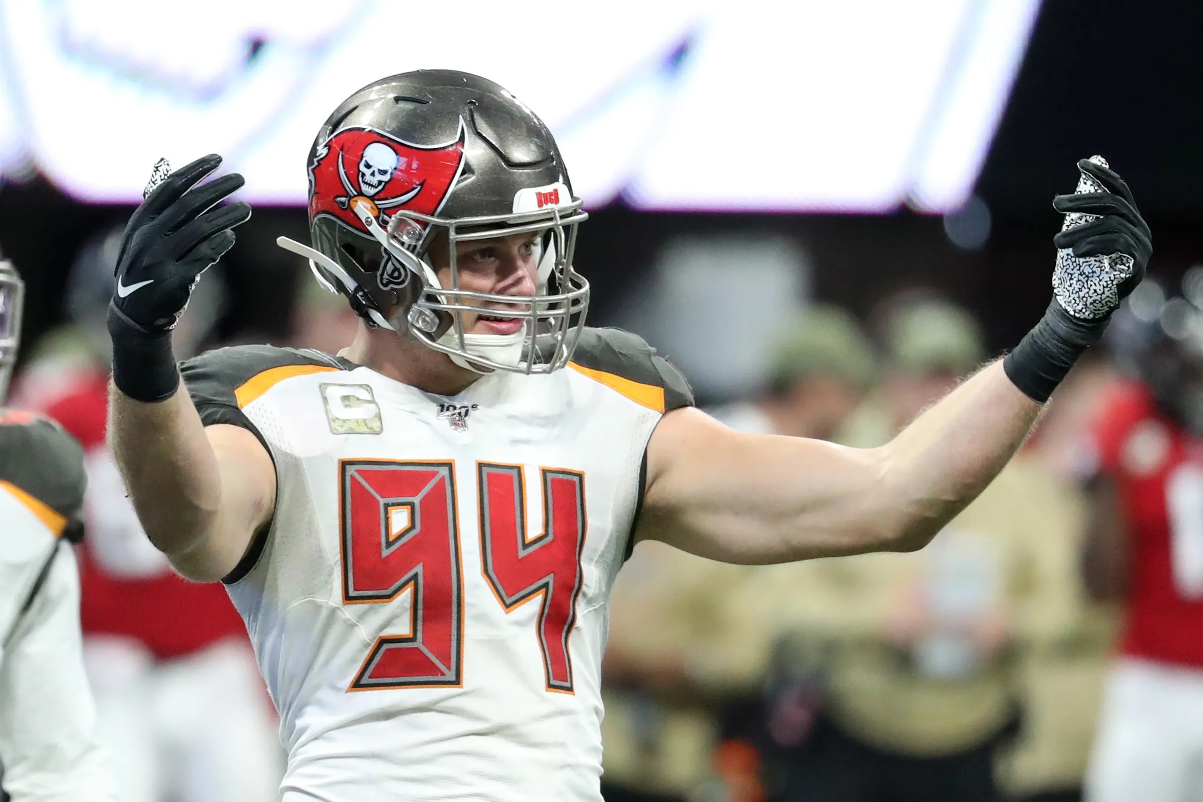 Buccaneers make the signing of Carl Nassib official