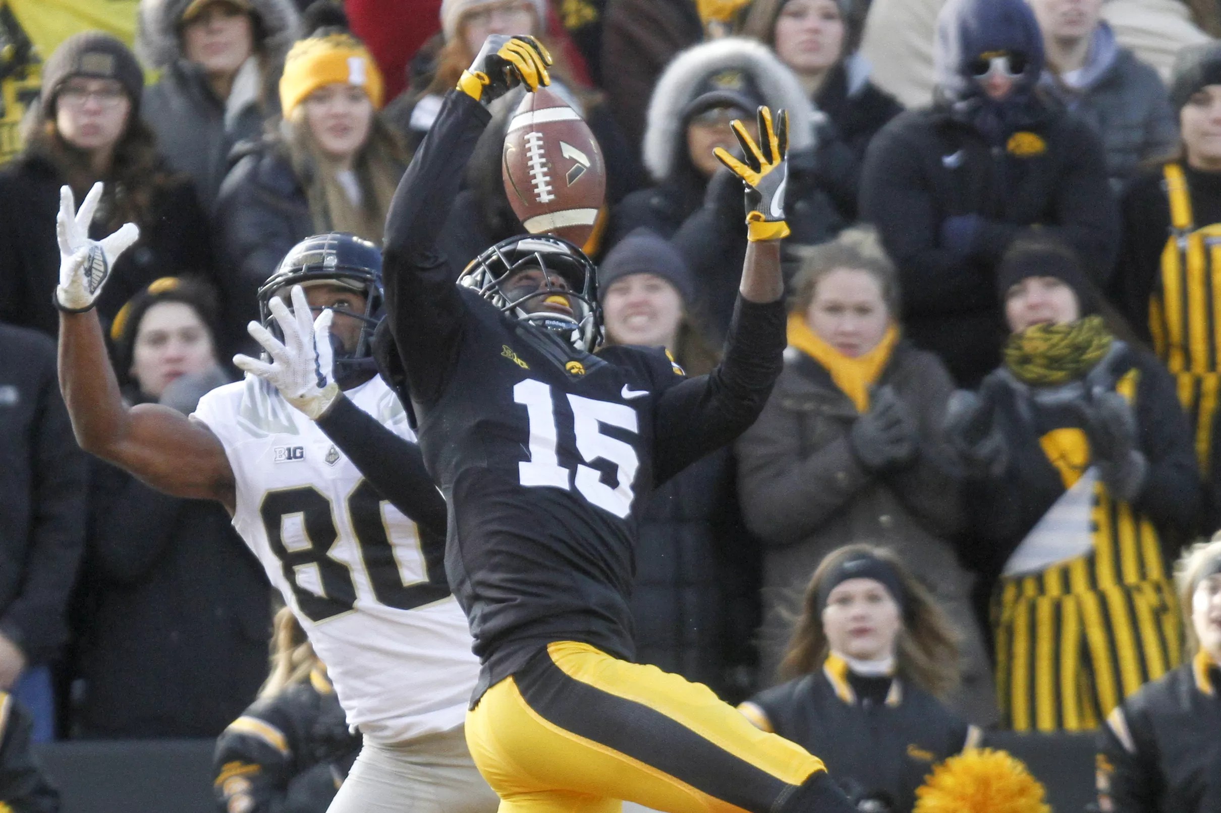 Iowa CB Josh Jackson scheduled to visit the Bucs