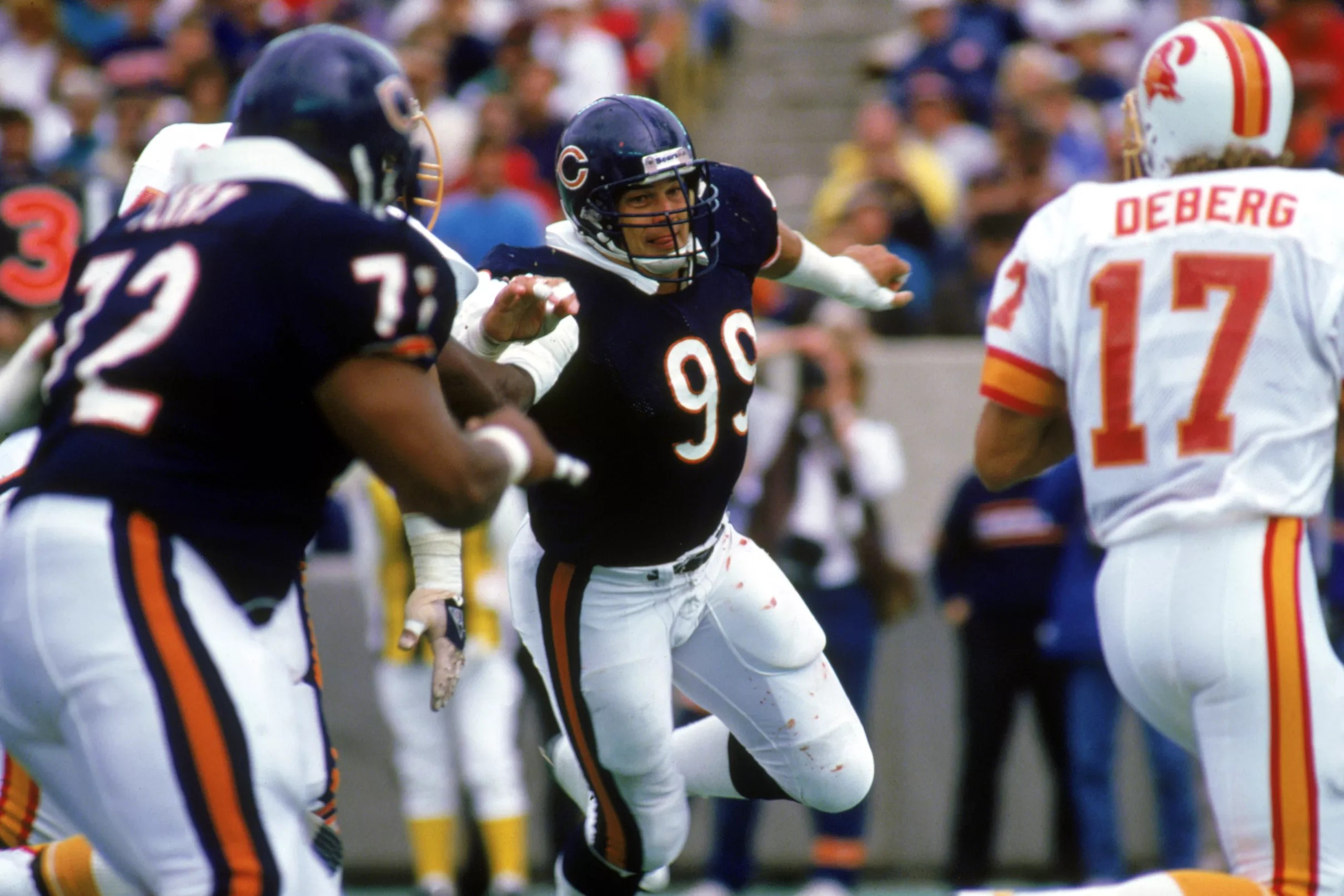 In 1987, the Bucs were better off with strike-breakers than their ...