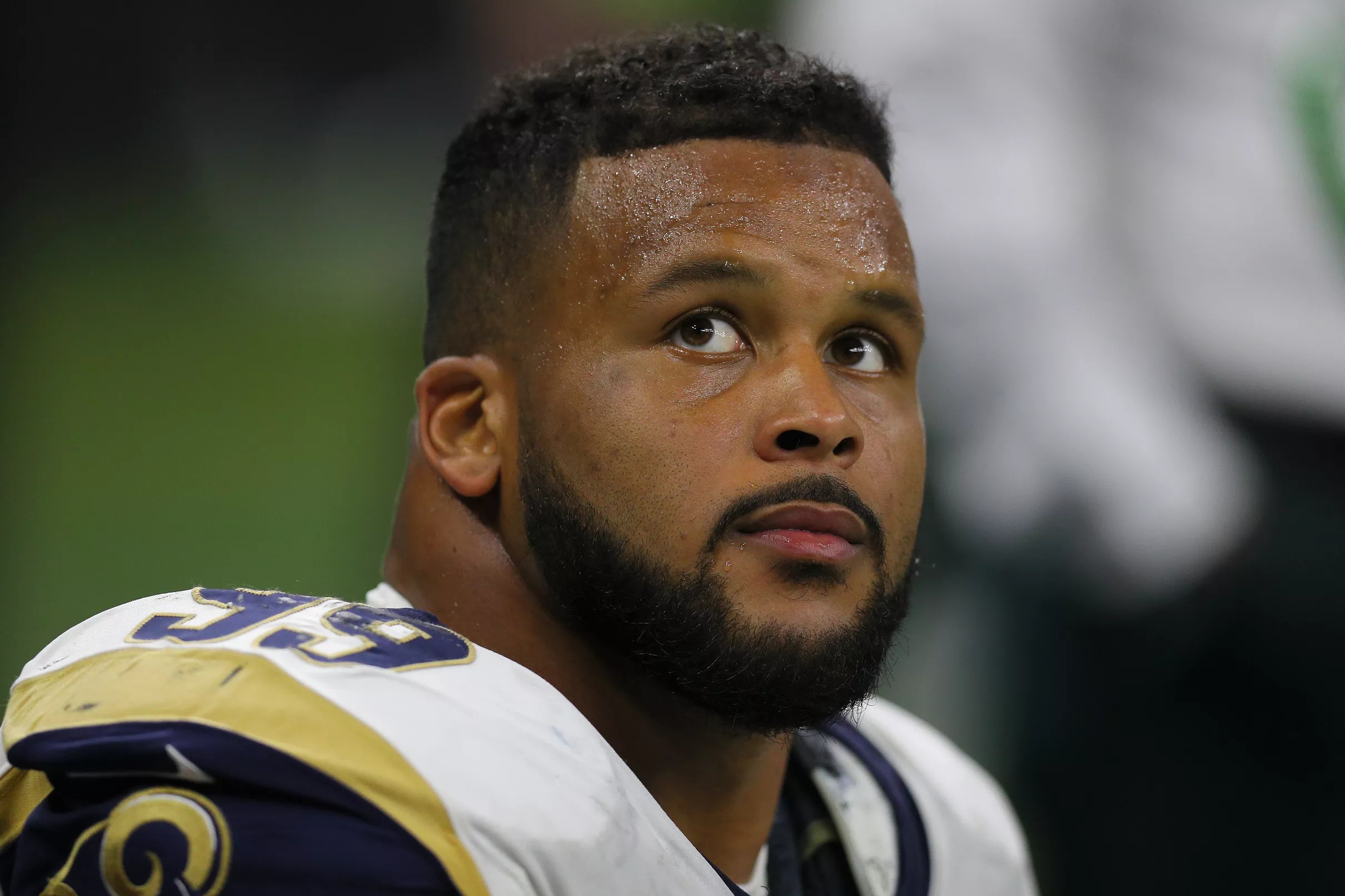 “The guy’s a monster”: Patriots offensive linemen well aware of the ...