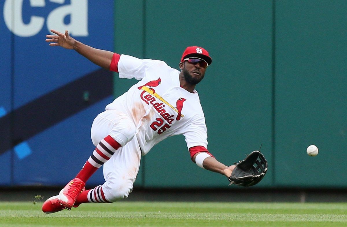 Cardinals prepare Fowler for possible move to corner outfield position
