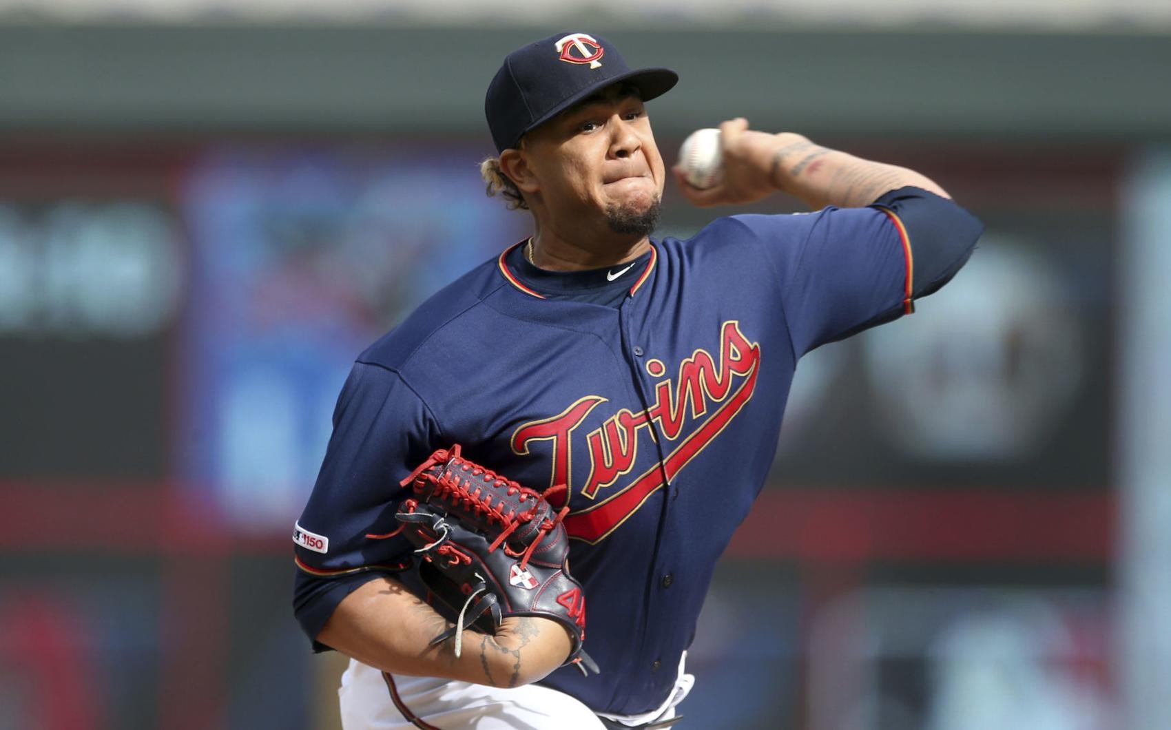 As deadline nears, Cardinals add another lefty, wait for right price to ...