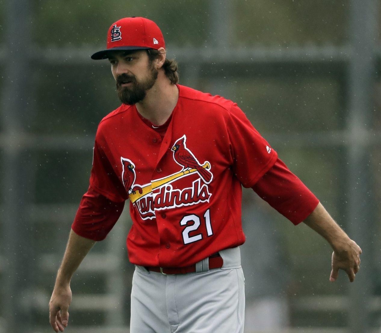 Cardinals' Andrew Miller is a presence away from the mound, too