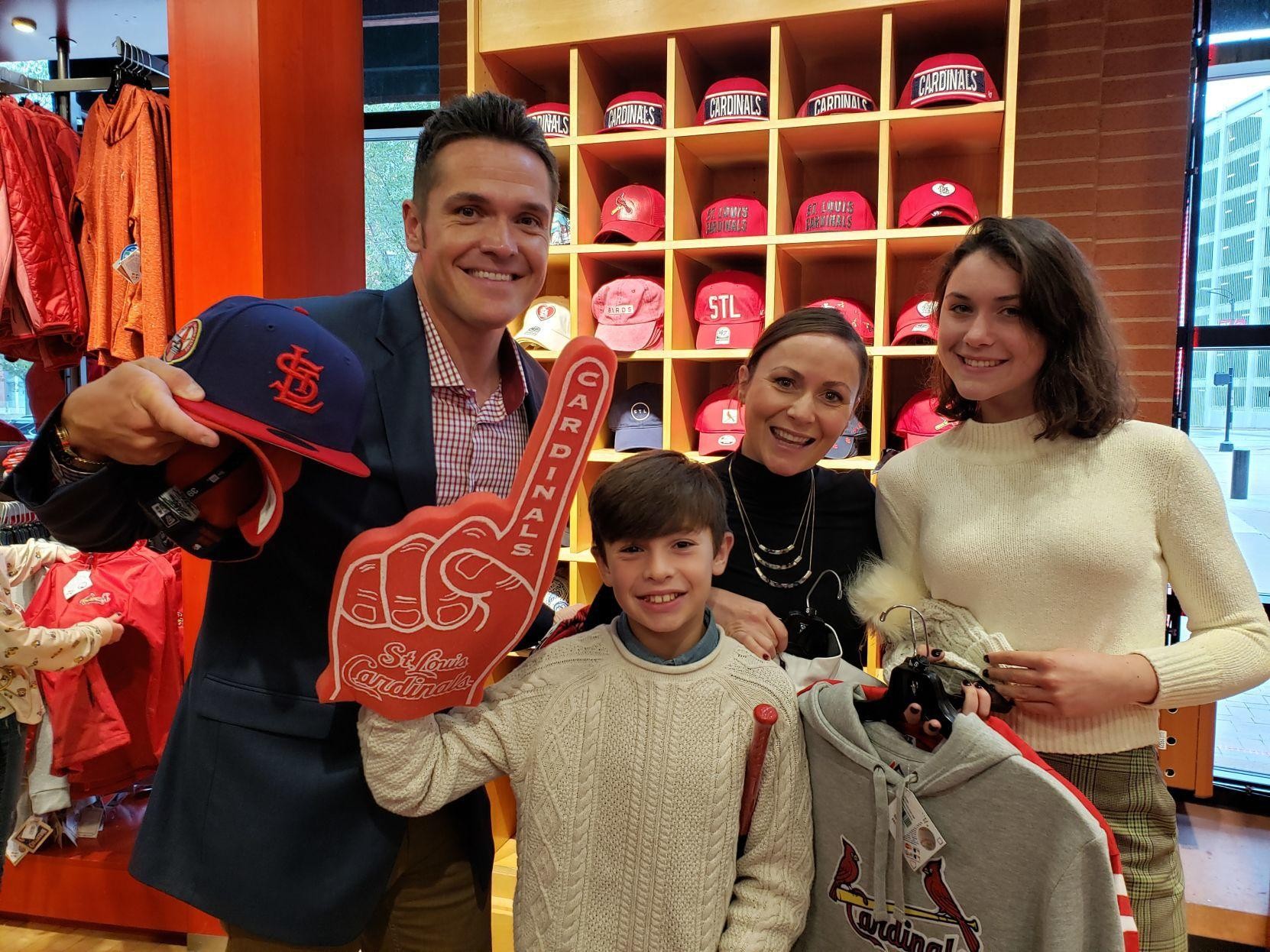 MLB Network host Greg Amsinger proves to be All-Star shopper
