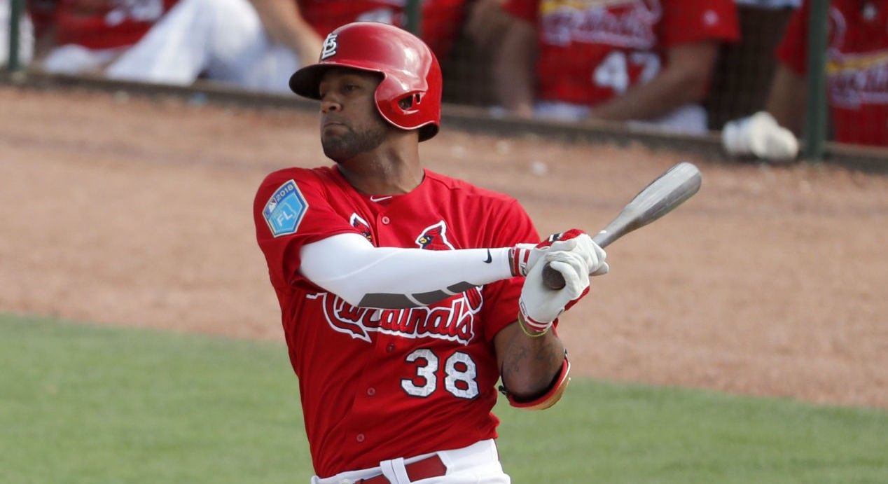 J. Martinez returns healthy, hits homer to help Cardinals win 5-4