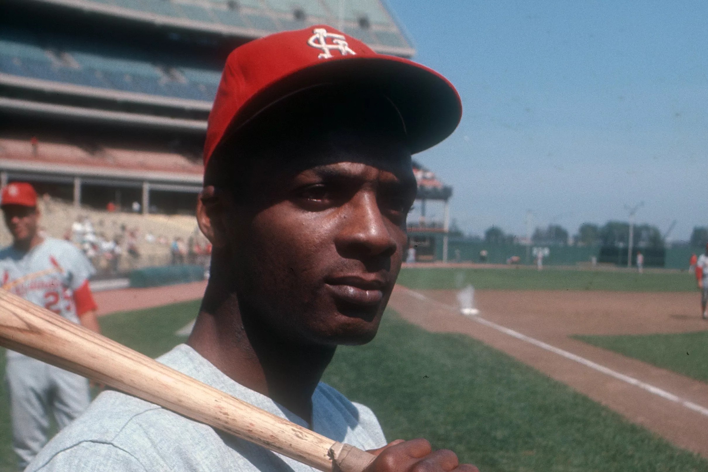 The Cardinals should retire Curt Flood’s #21