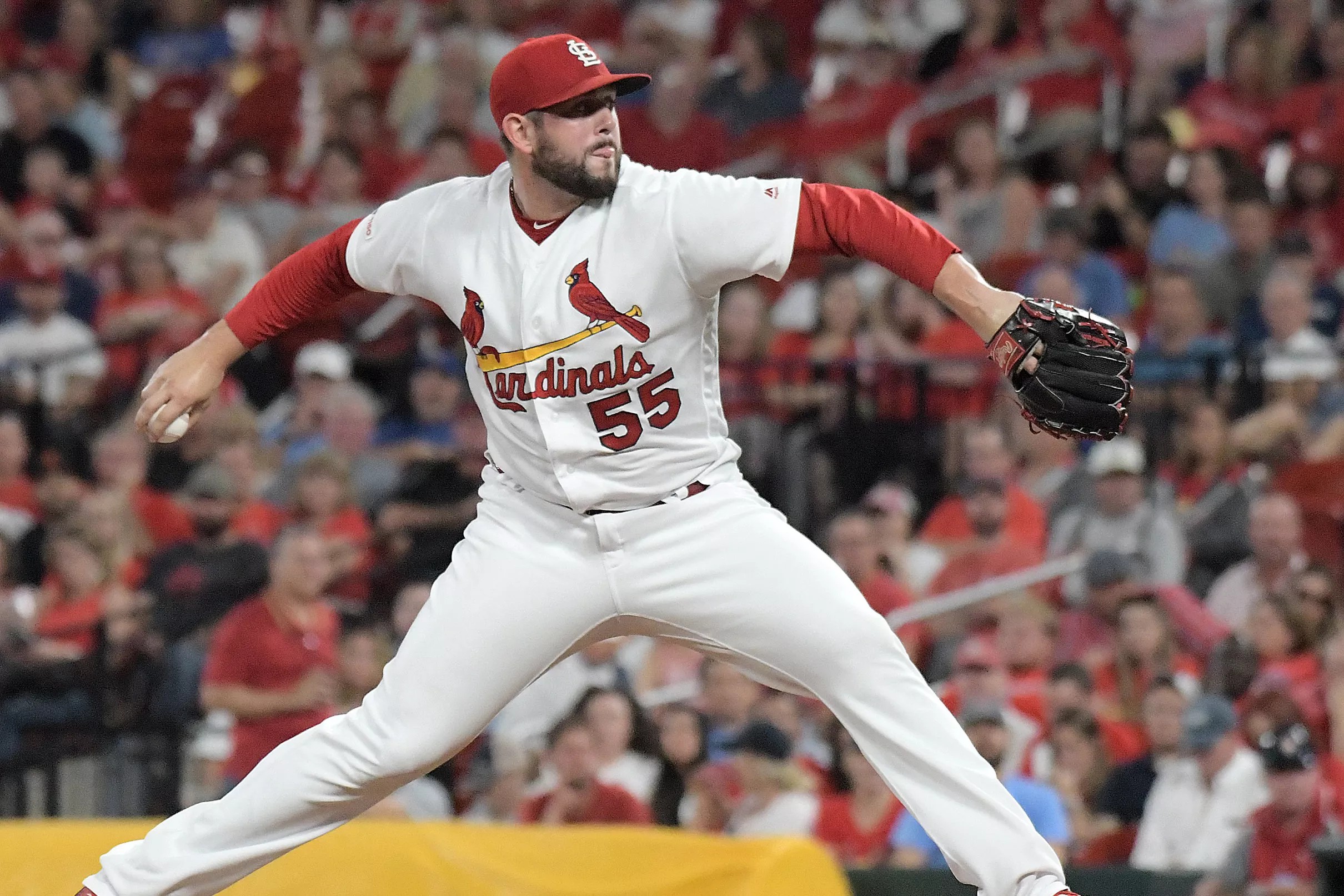 Should the Cardinals bring back Dominic Leone?