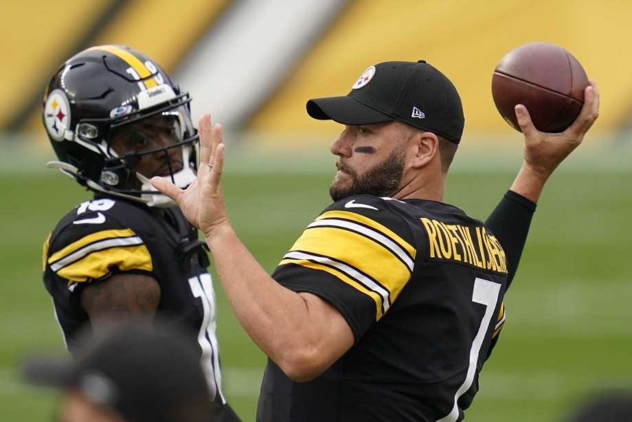 The Latest: Washington QB Alex Smith active in big comeback