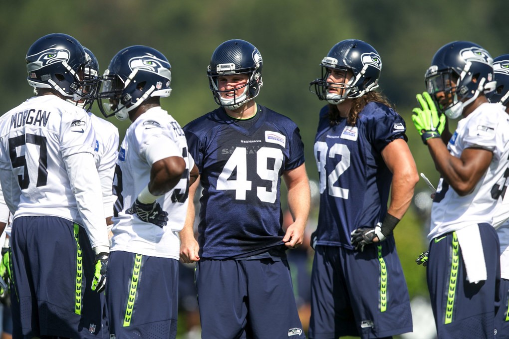 Seahawks waive Andrew East as team continues to make long-snapping moves