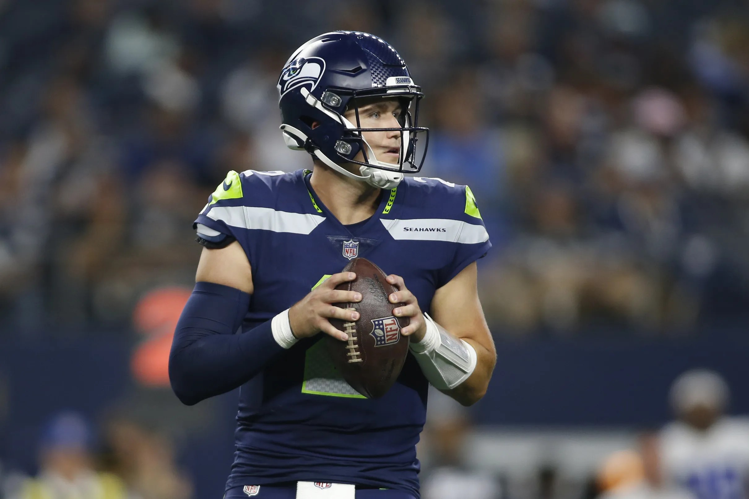 Pre-Snap Reads 1/21: Will Drew Lock return to the Seahawks next season?