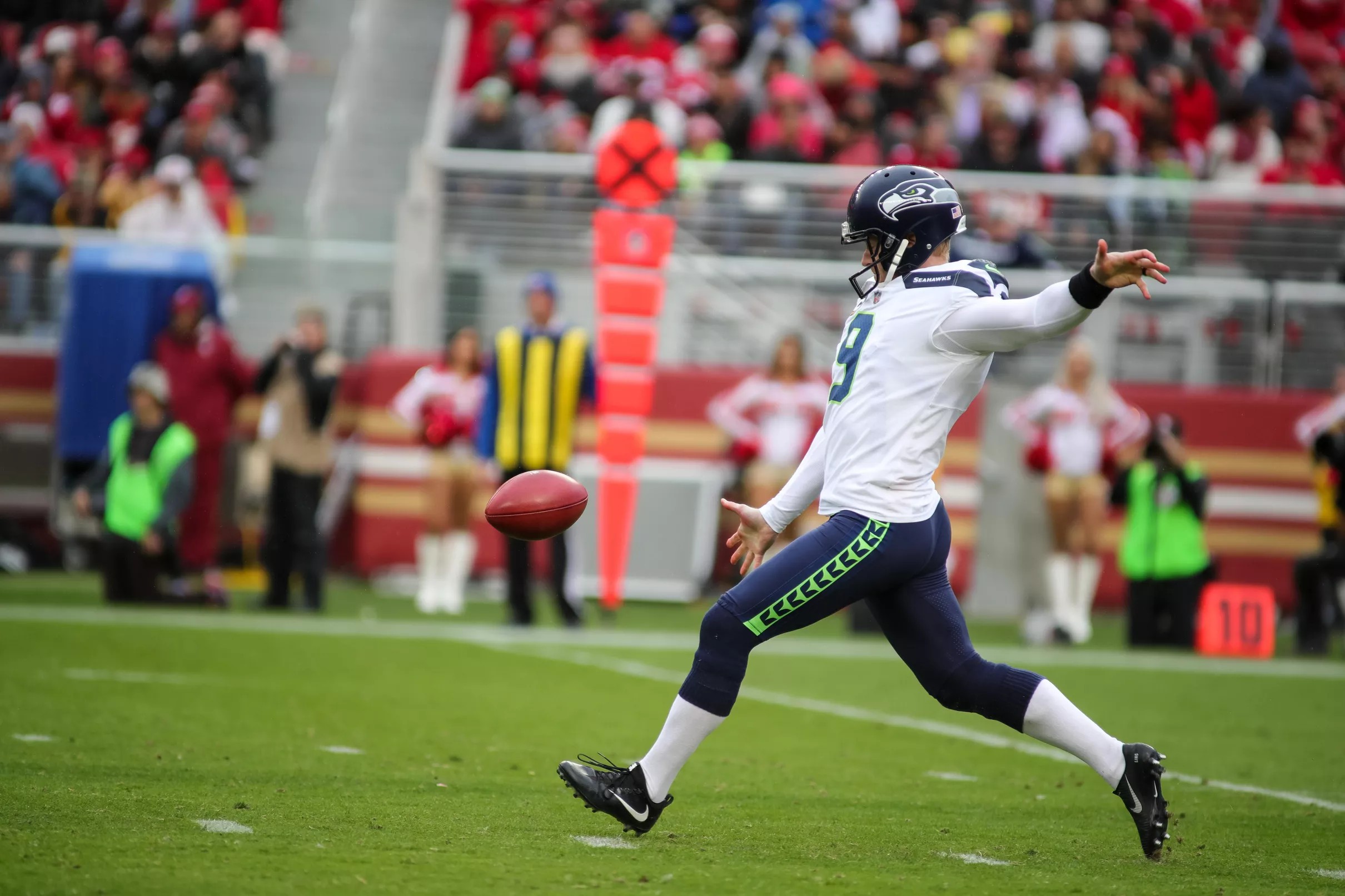 The relationship between punting and winning in the NFL