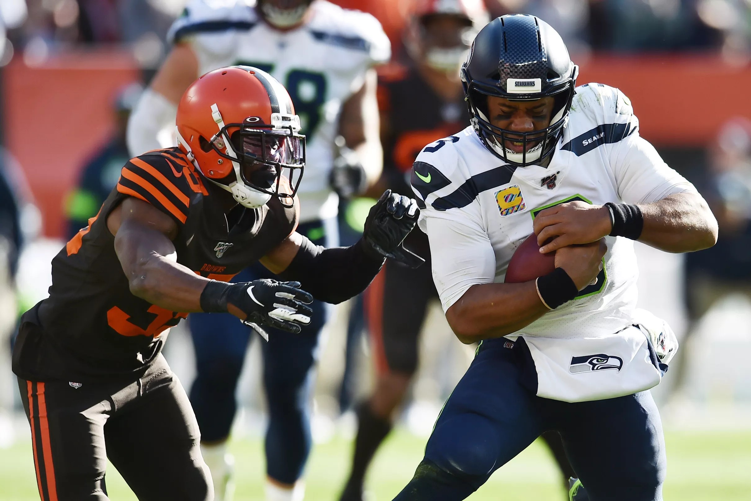 Russell Wilson continues to make a case as NFL MVP