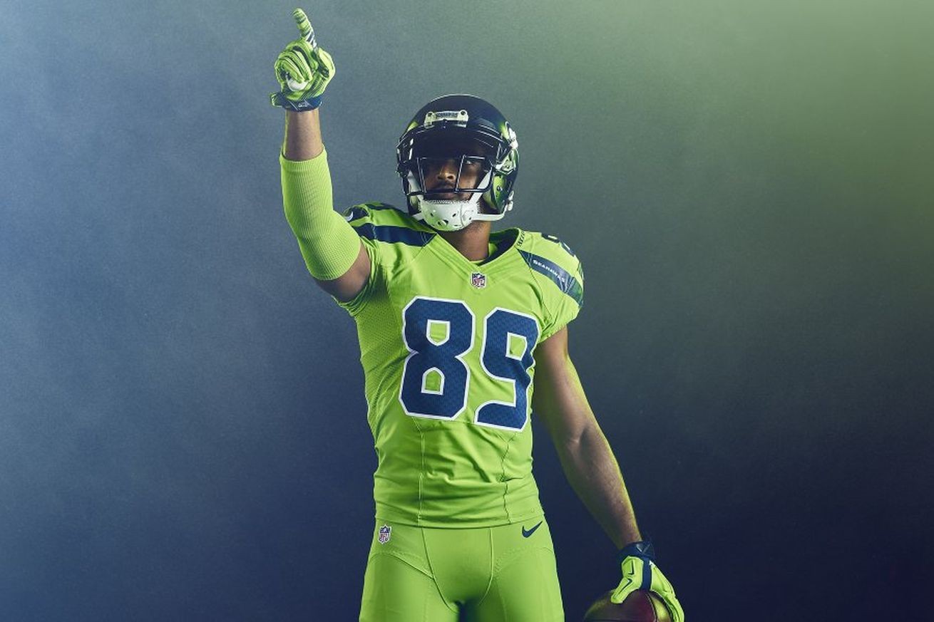 Seahawks reveal color rush uniforms, can confirm they are green