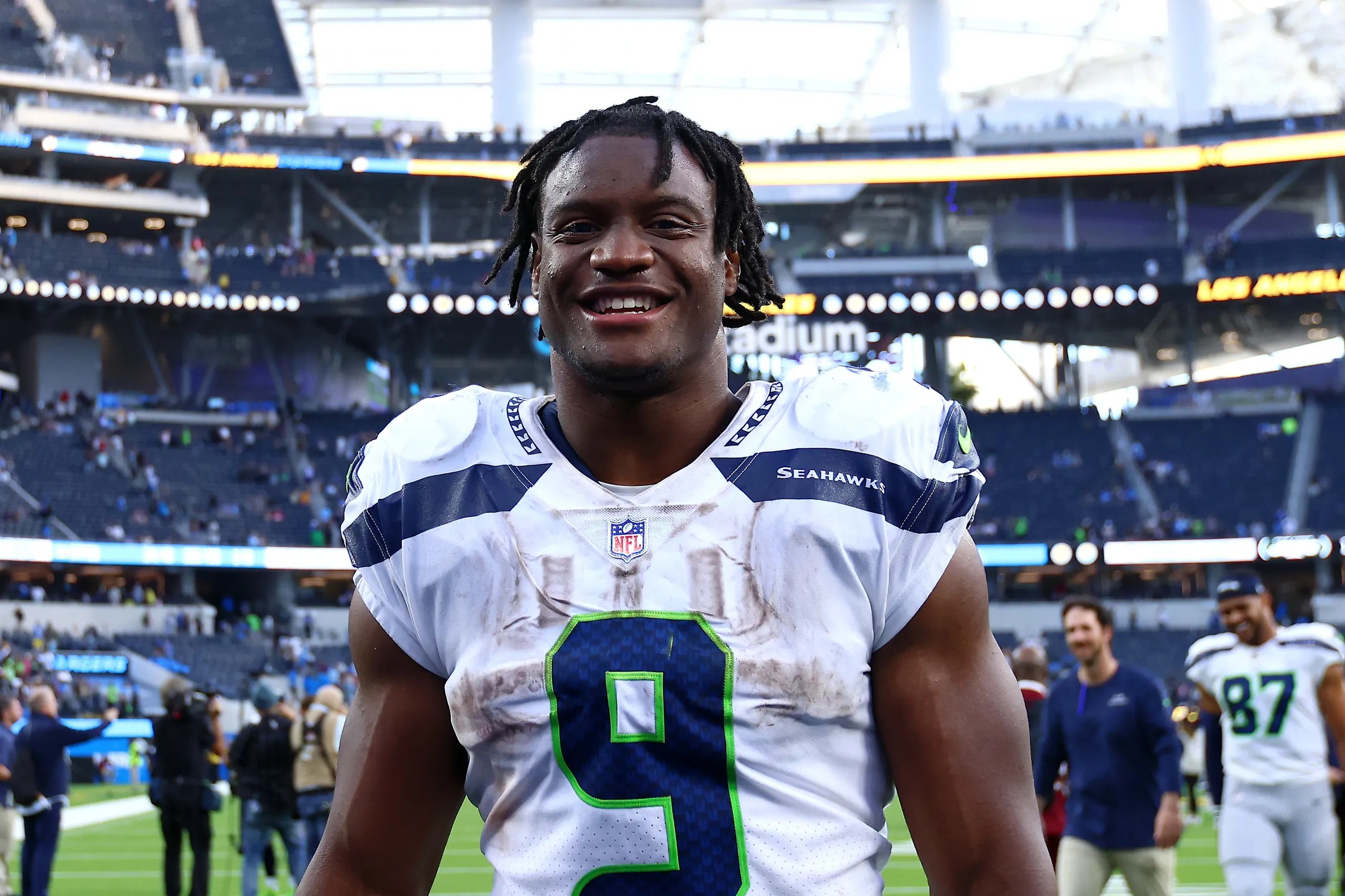 Chris Carson powers past the century mark against Arizona