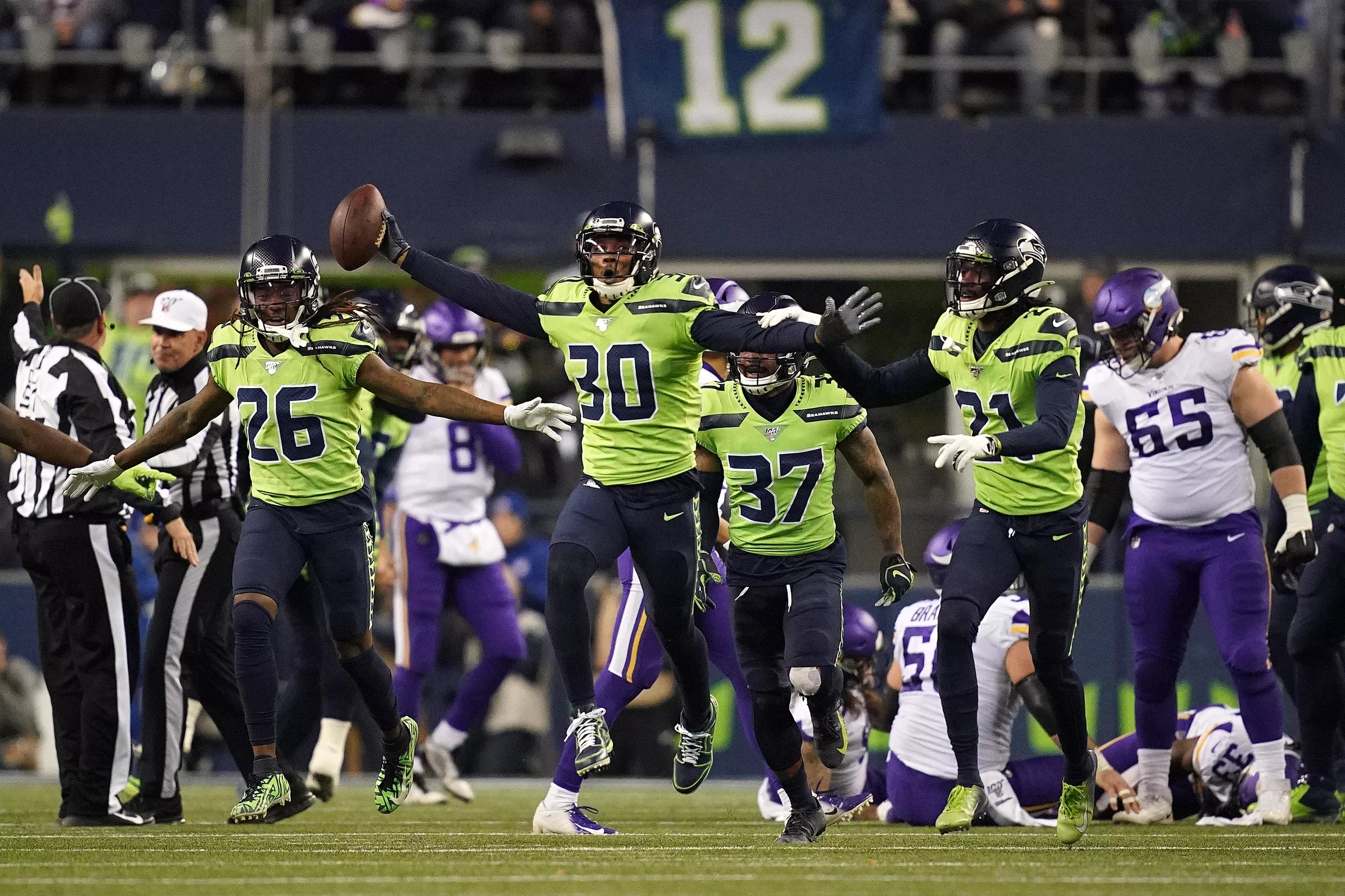 Tied for the best record in the NFL, Seahawks continue historic run of ...