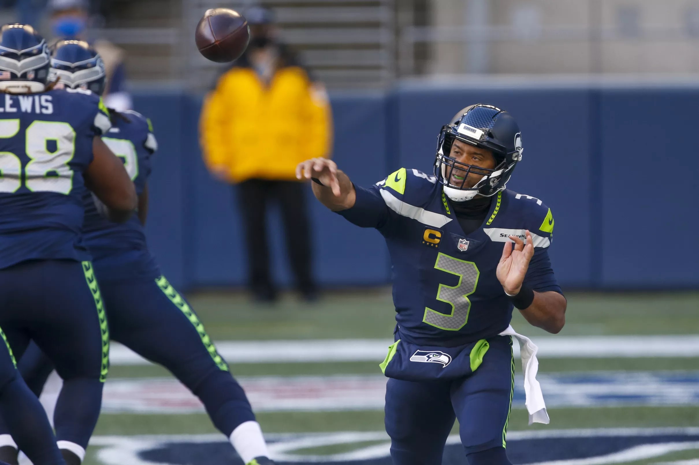 Russell Wilson builds culture of trust with his receivers