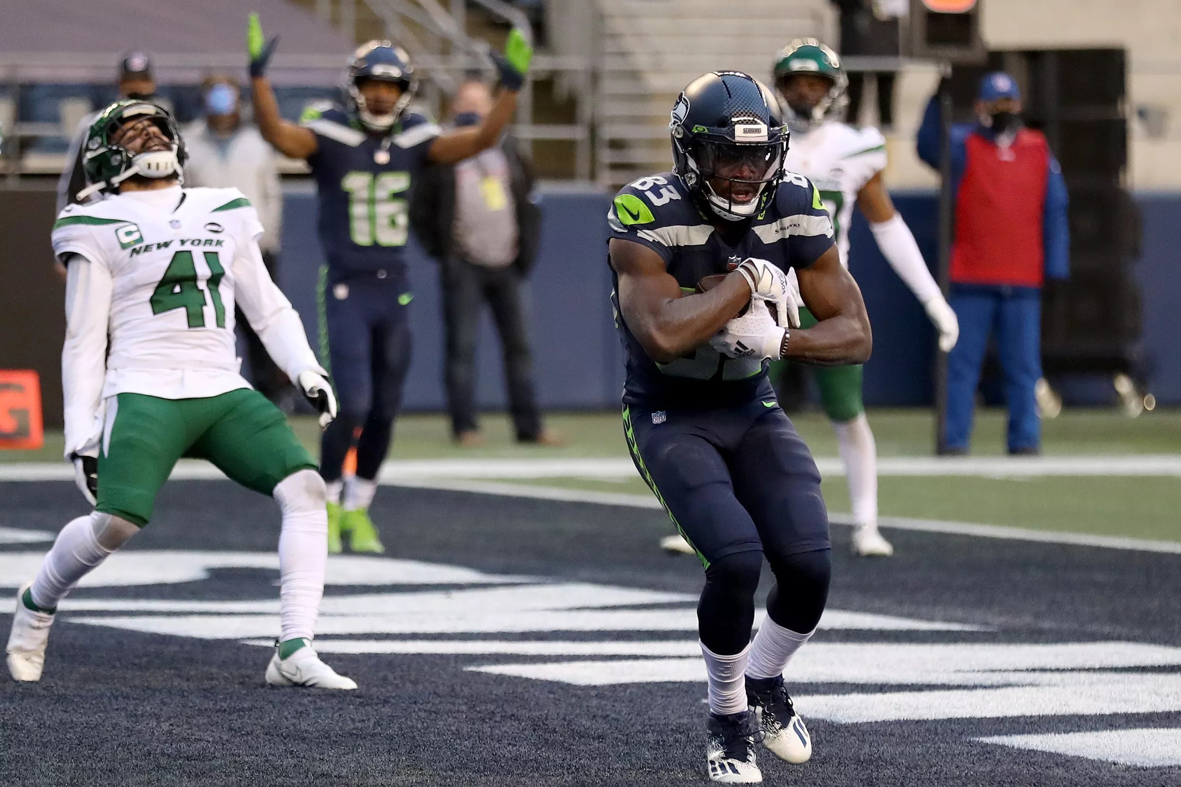 Seahawks vs. Jets review: More gifs about balance and football