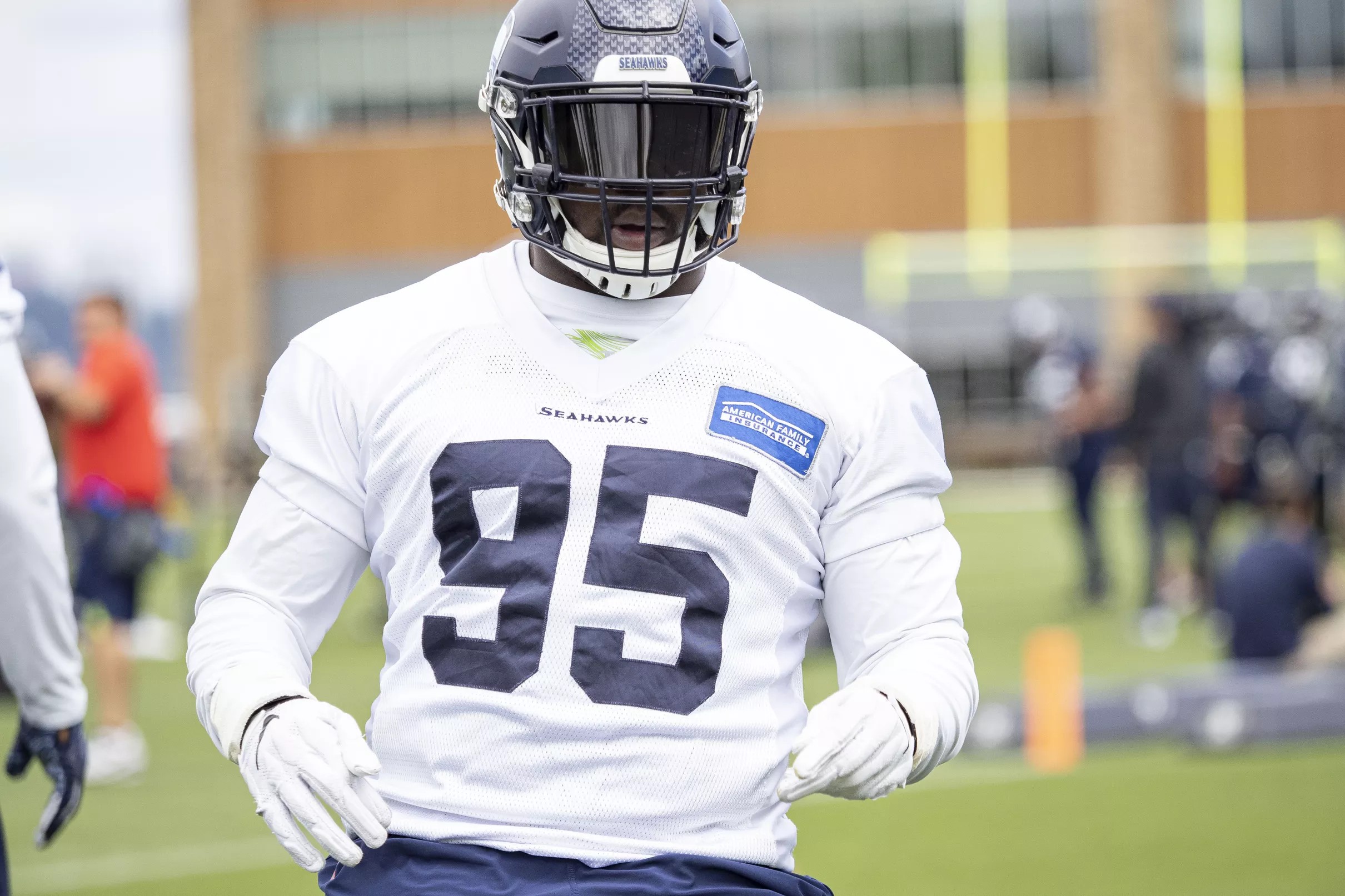 Rookie Report: L.J. Collier with first big play for Seahawks