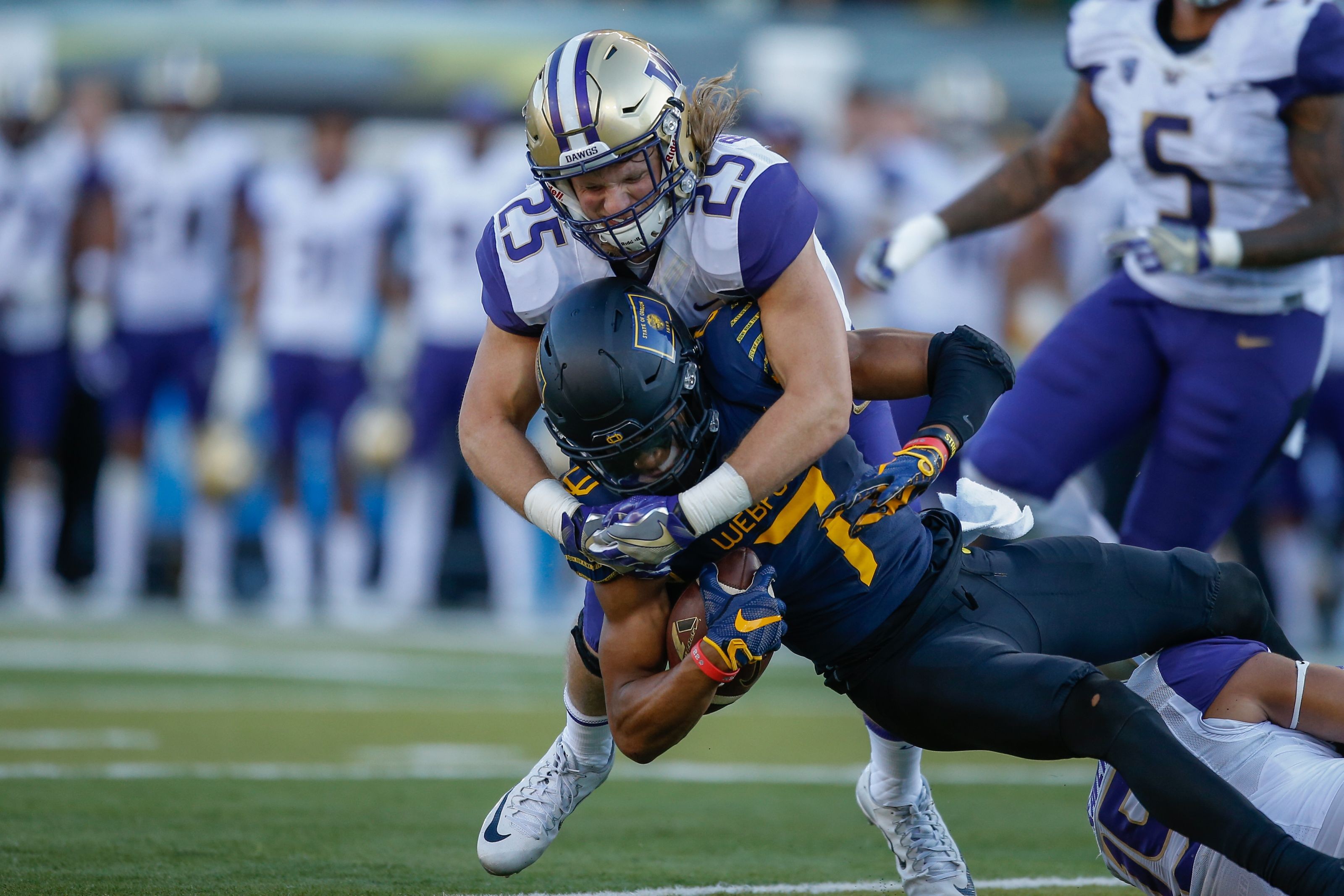 Grading the Seahawks fifth-round pick, UDub linebacker Ben Burr-kirven