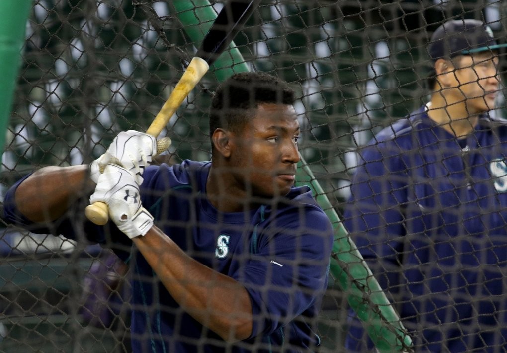 Mariners’ prospect Kyle Lewis out for the year with a torn ACL