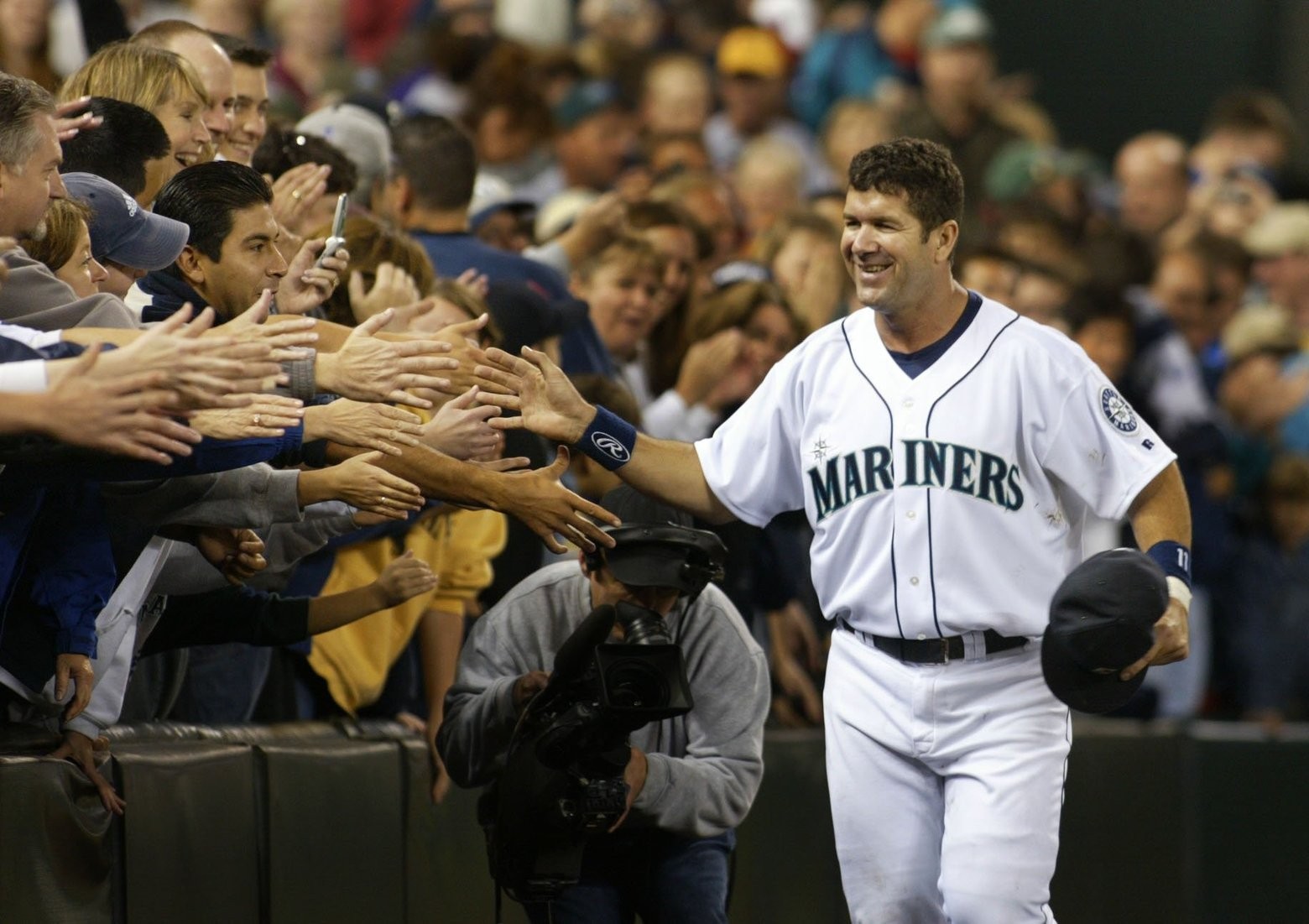 Honoring a Mariners legend: What are your favorite memories of ‘Mr ...
