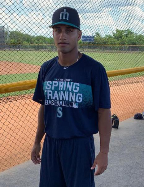 Mariners sign 19-year-old Cuban outfielder Victor Labrada