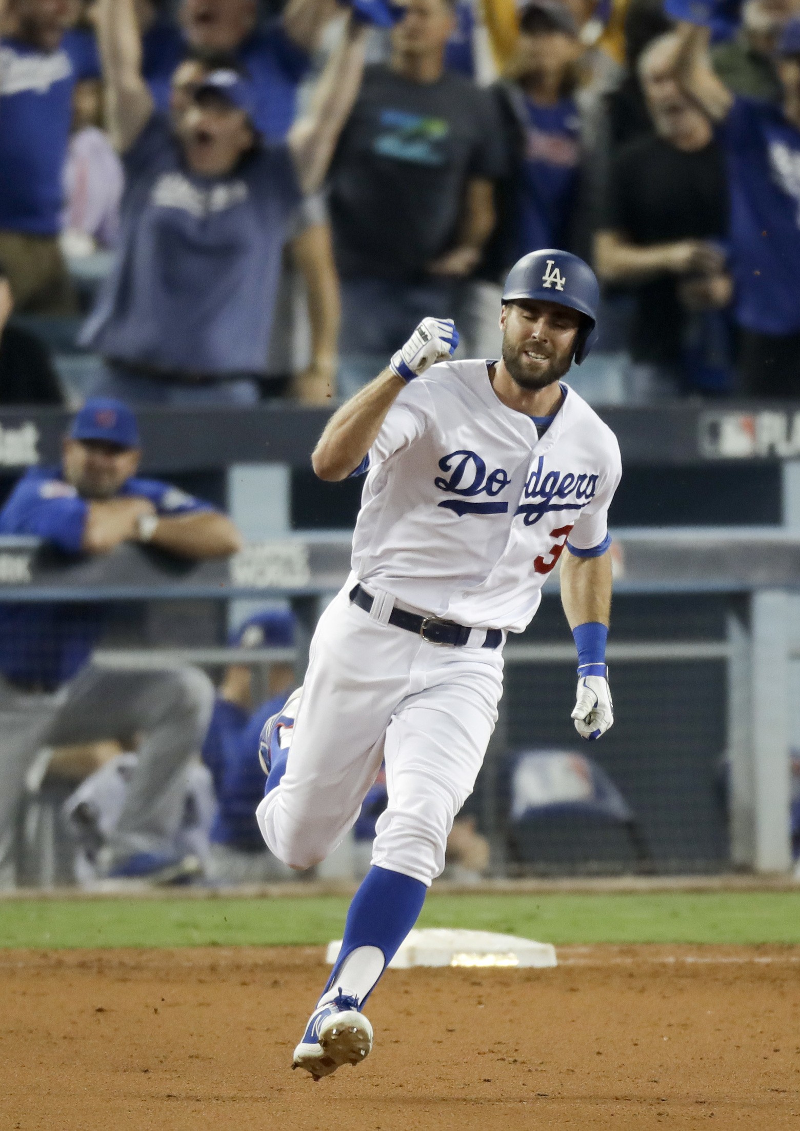 Former Mariner Chris Taylor’s homer helps Los Angeles Dodgers win NLCS ...