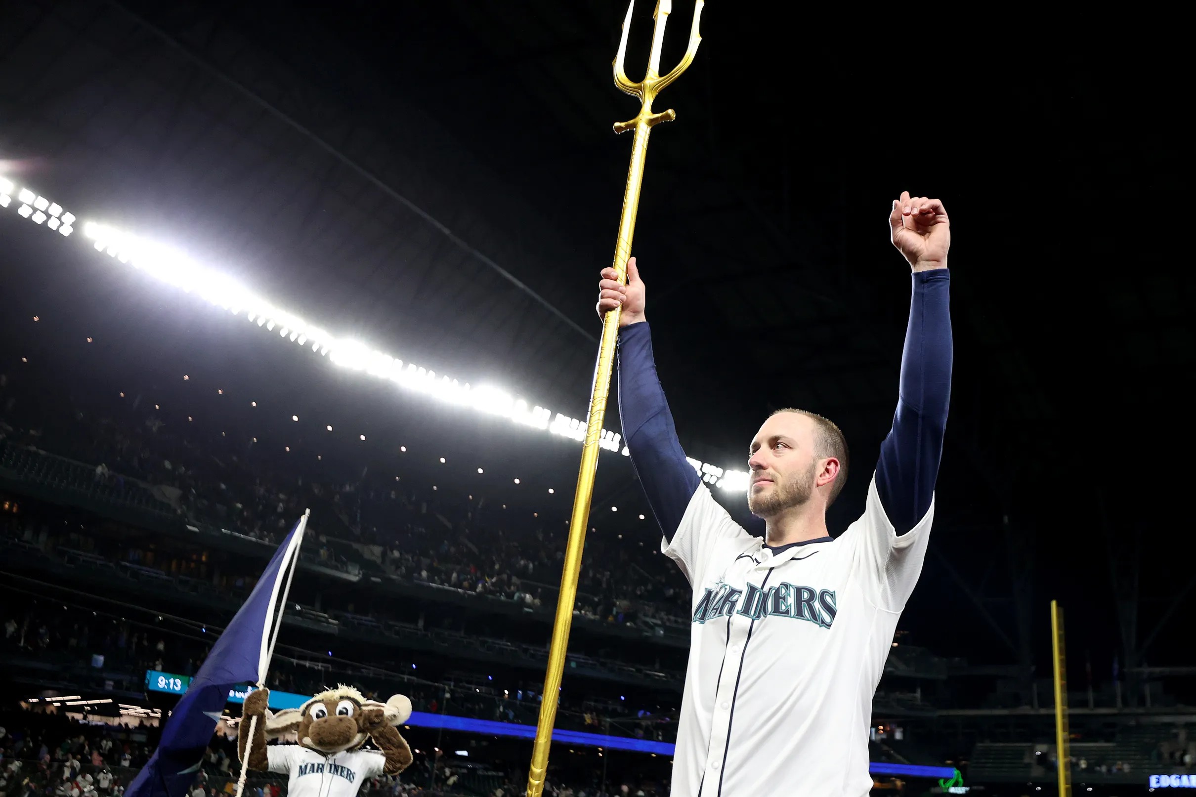 Mariners Moose Tracks, 4/30/24: Bryce Miller, Mitch Garver, and Marco ...