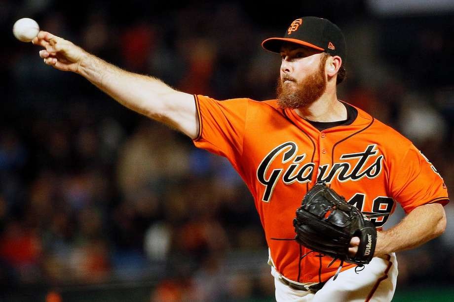 Giants reportedly acquire multiple prospects from Twins in return for ...