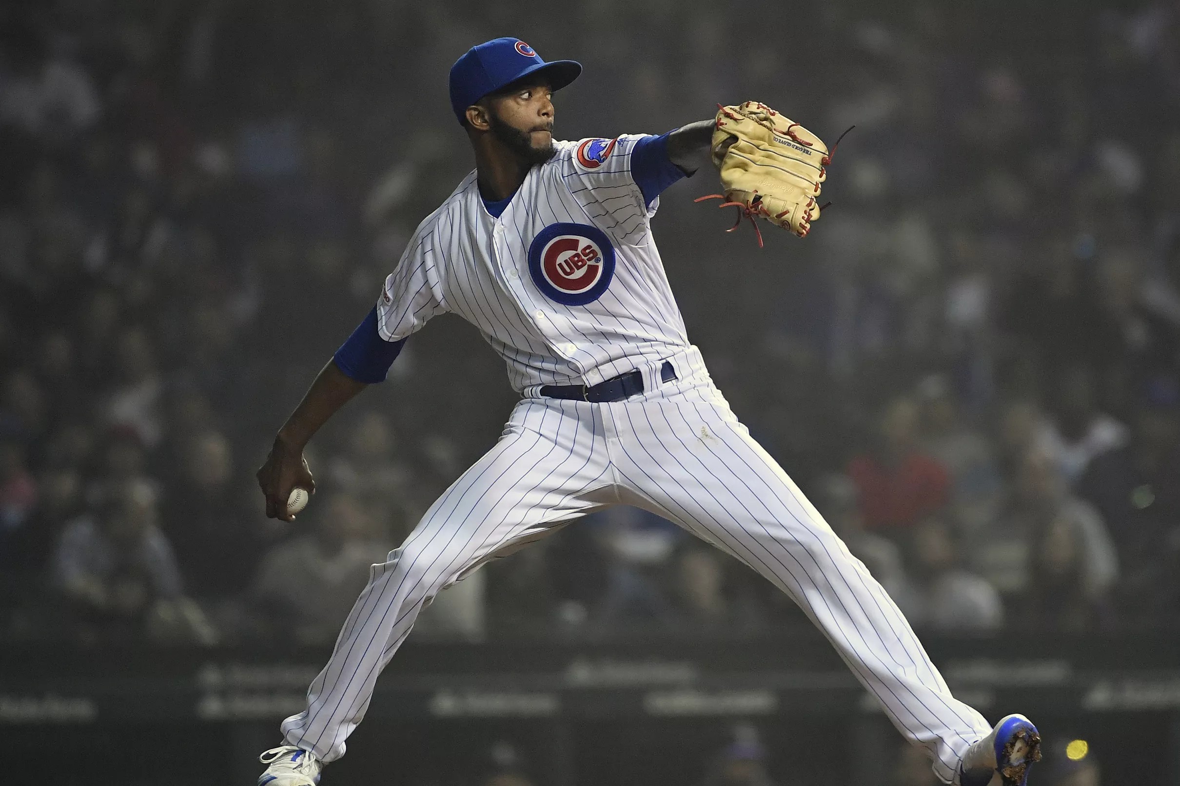 Padres acquire Carl Edwards Jr.