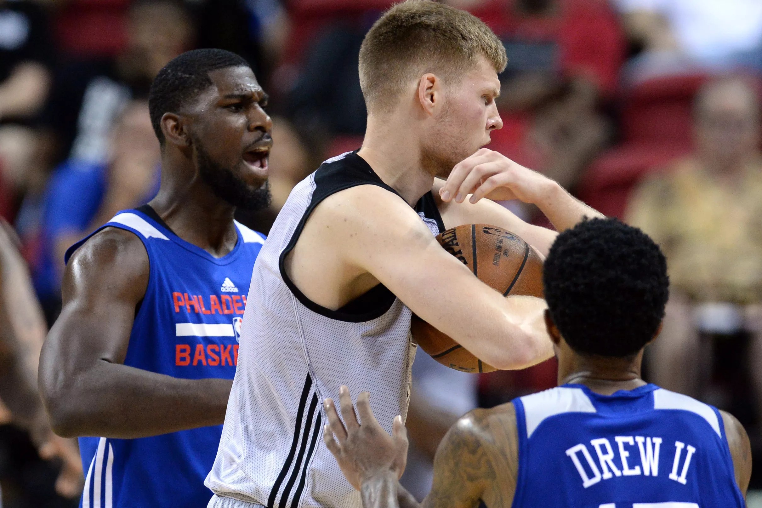 Davis Bertans injures finger playing for Latvia