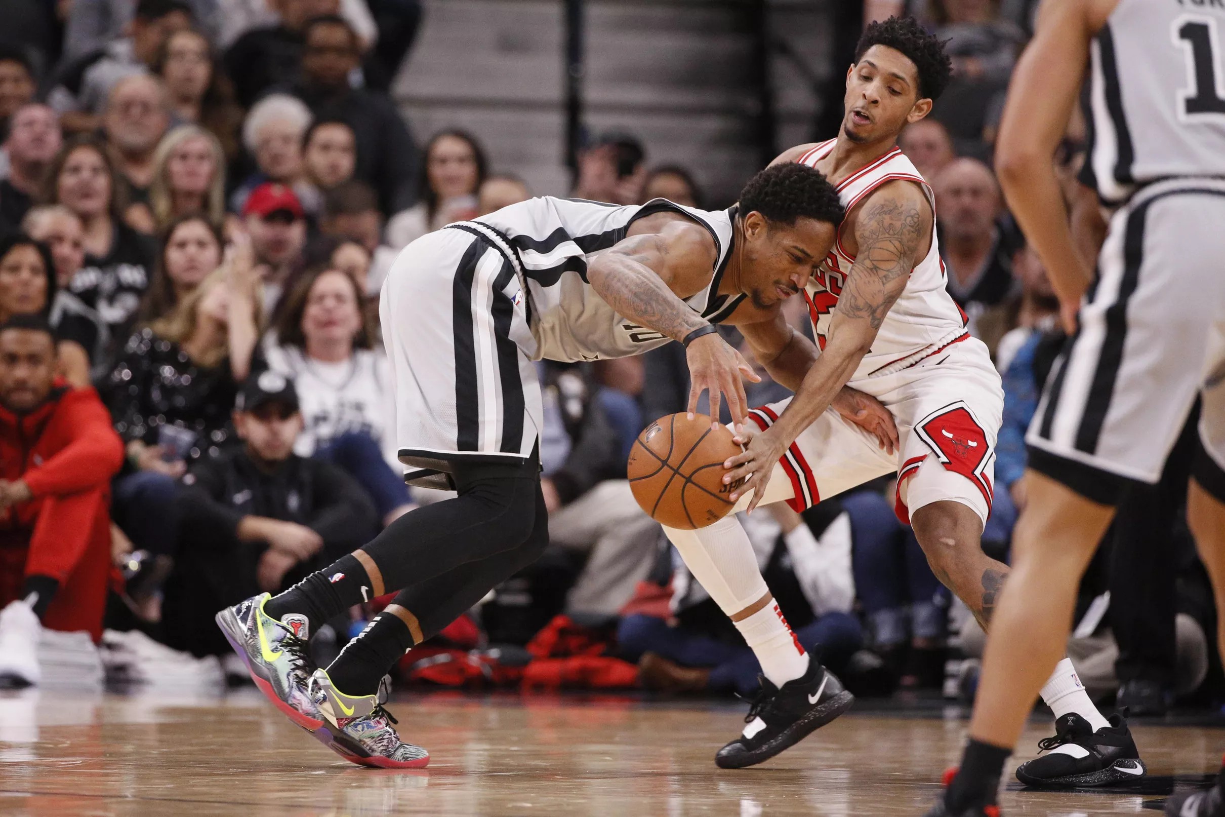 A good defensive effort by the Spurs was submarined by turnovers