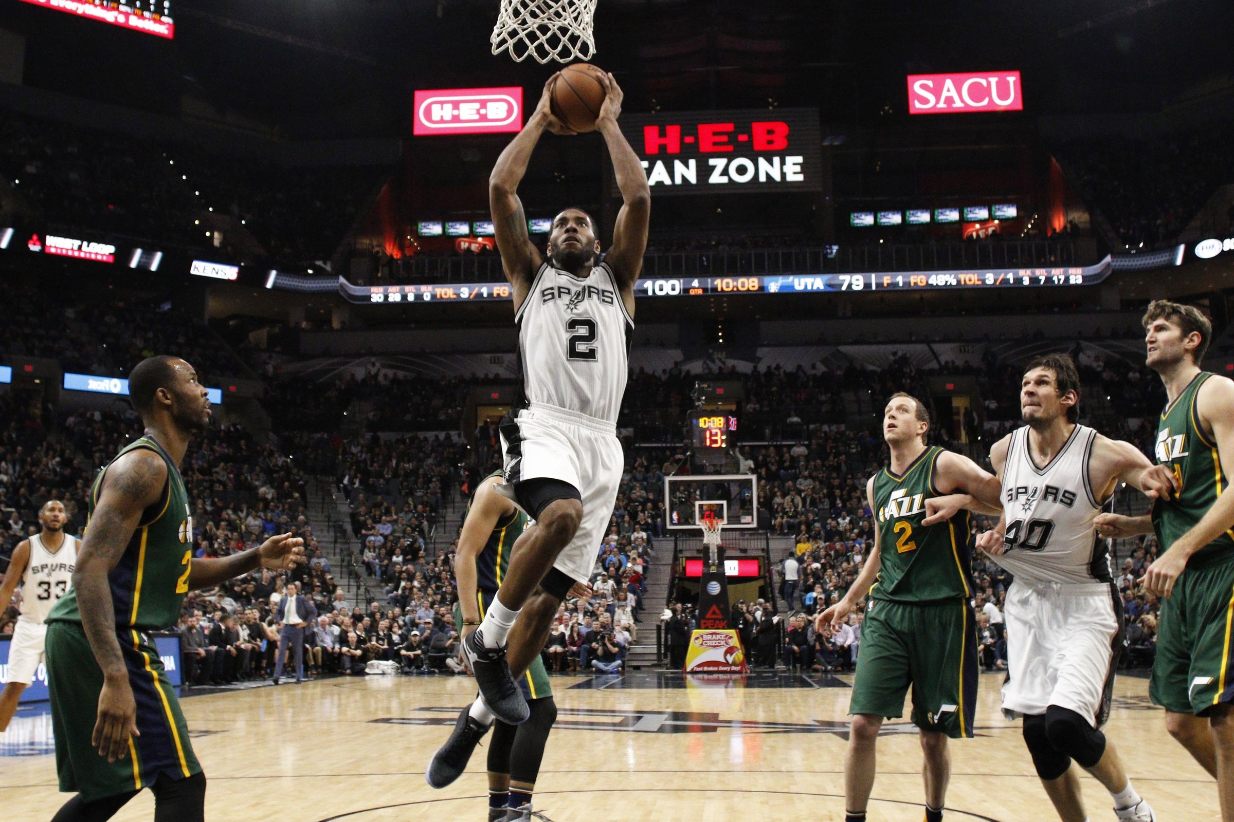 Spurs defense rests, but they still tune up injured Jazz