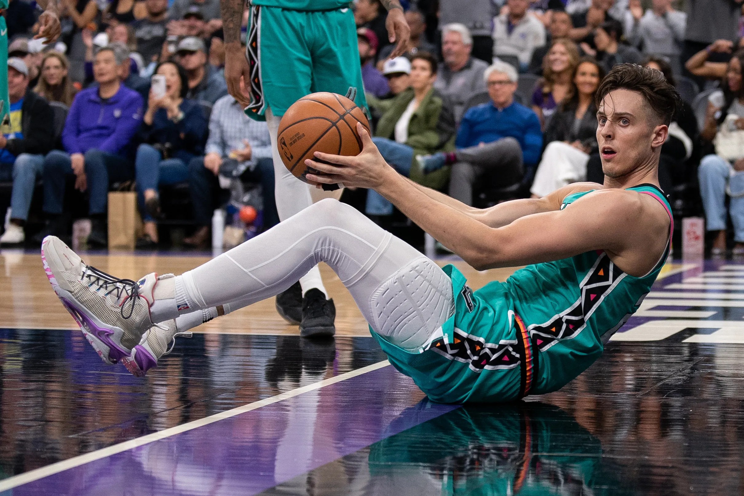 Kudos to the Spurs stepping up for injured starters