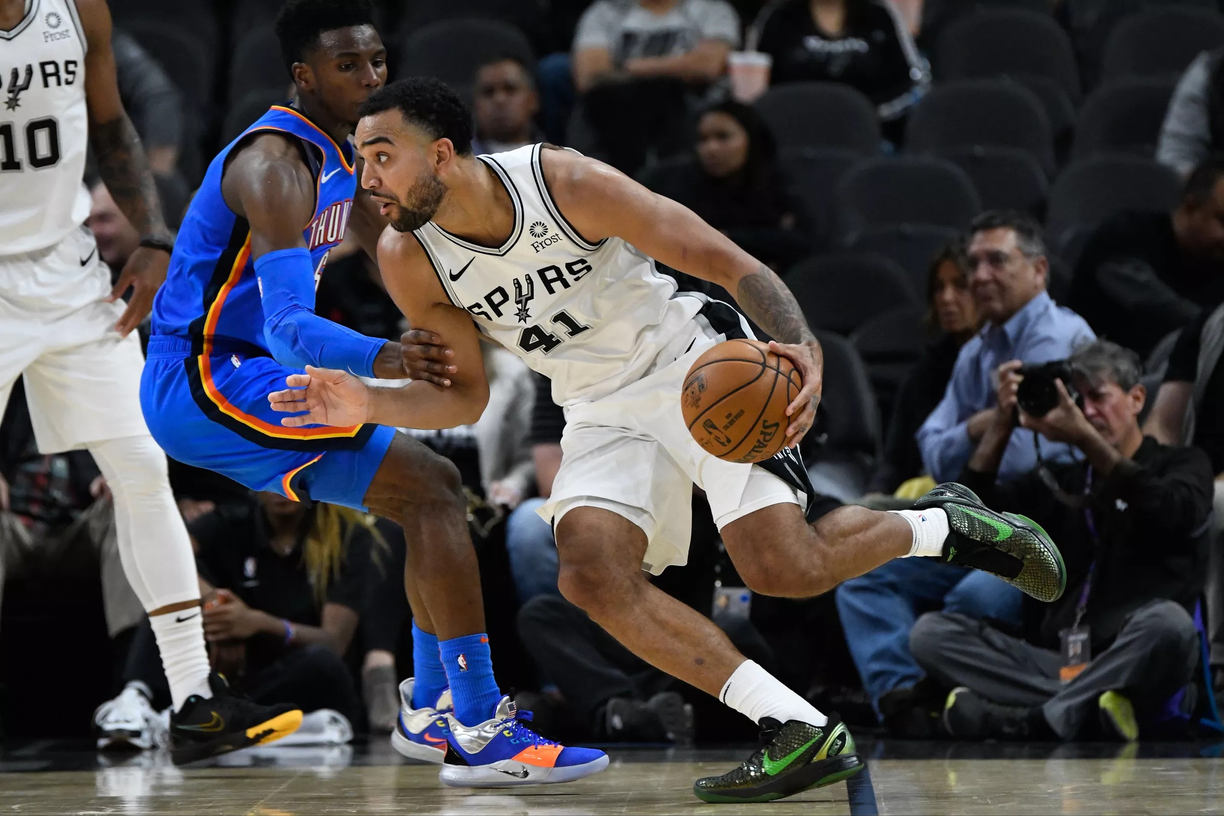 Maybe it’s time for the Spurs to change their starting lineup