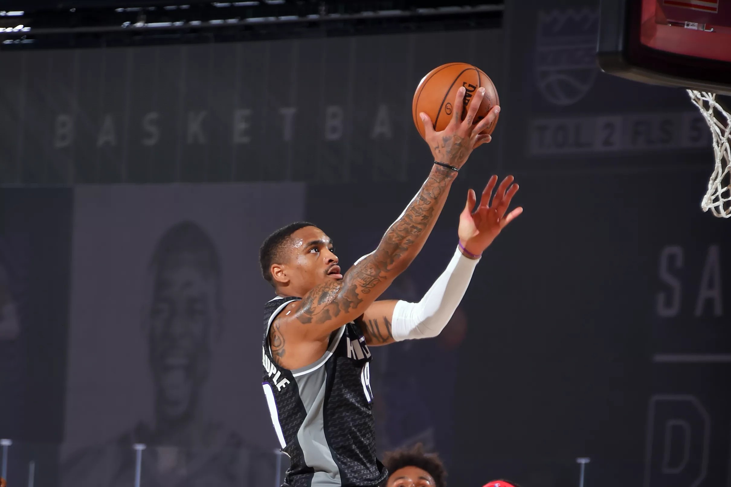 Kings agree to two-year deal with DaQuan Jeffries