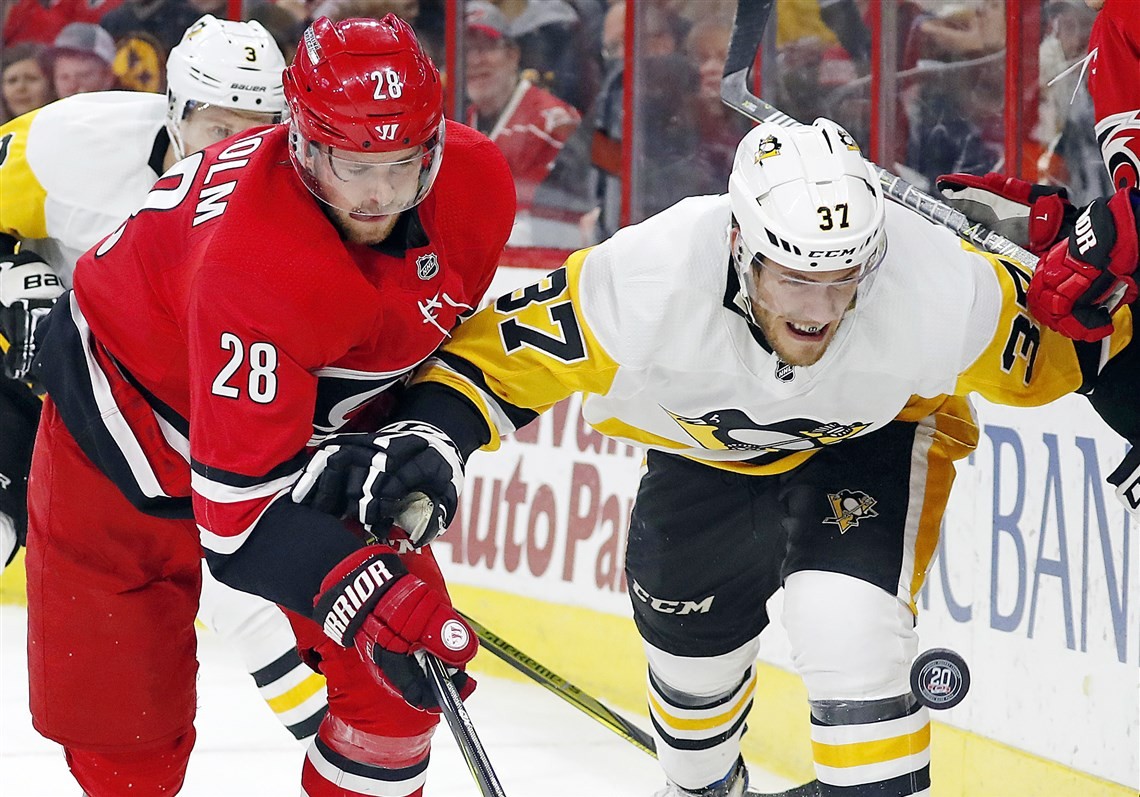 Carter Rowney making progress, skates in no-contact jersey