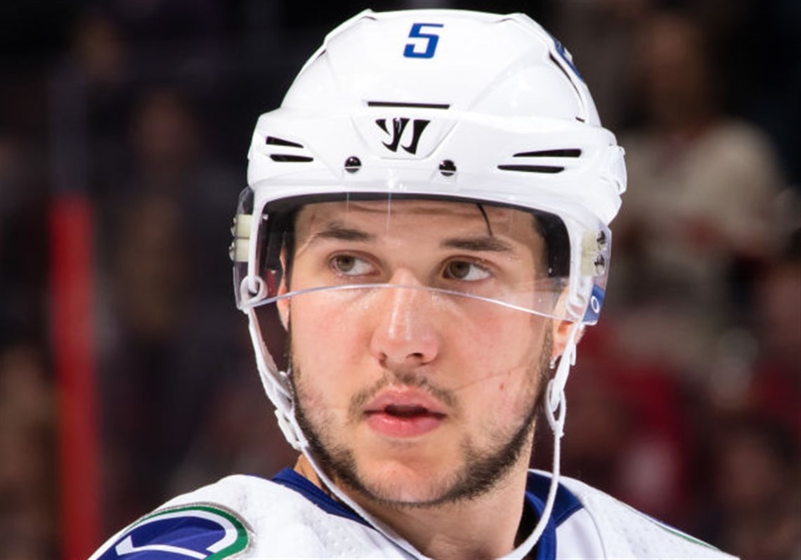 Pouliot relishing regular role with Canucks