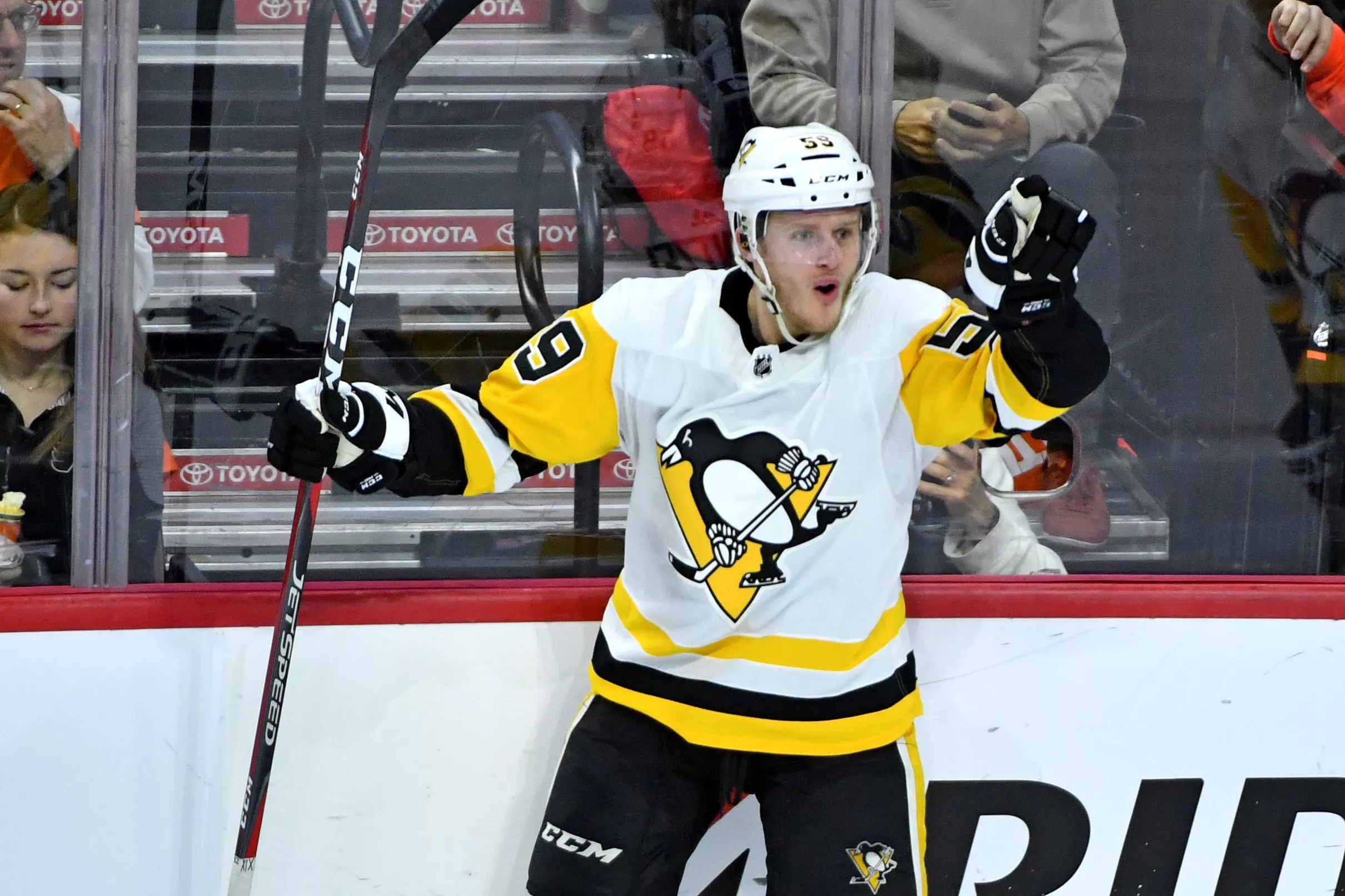 Jake Guentzel proves once again he’s red hot in the playoffs